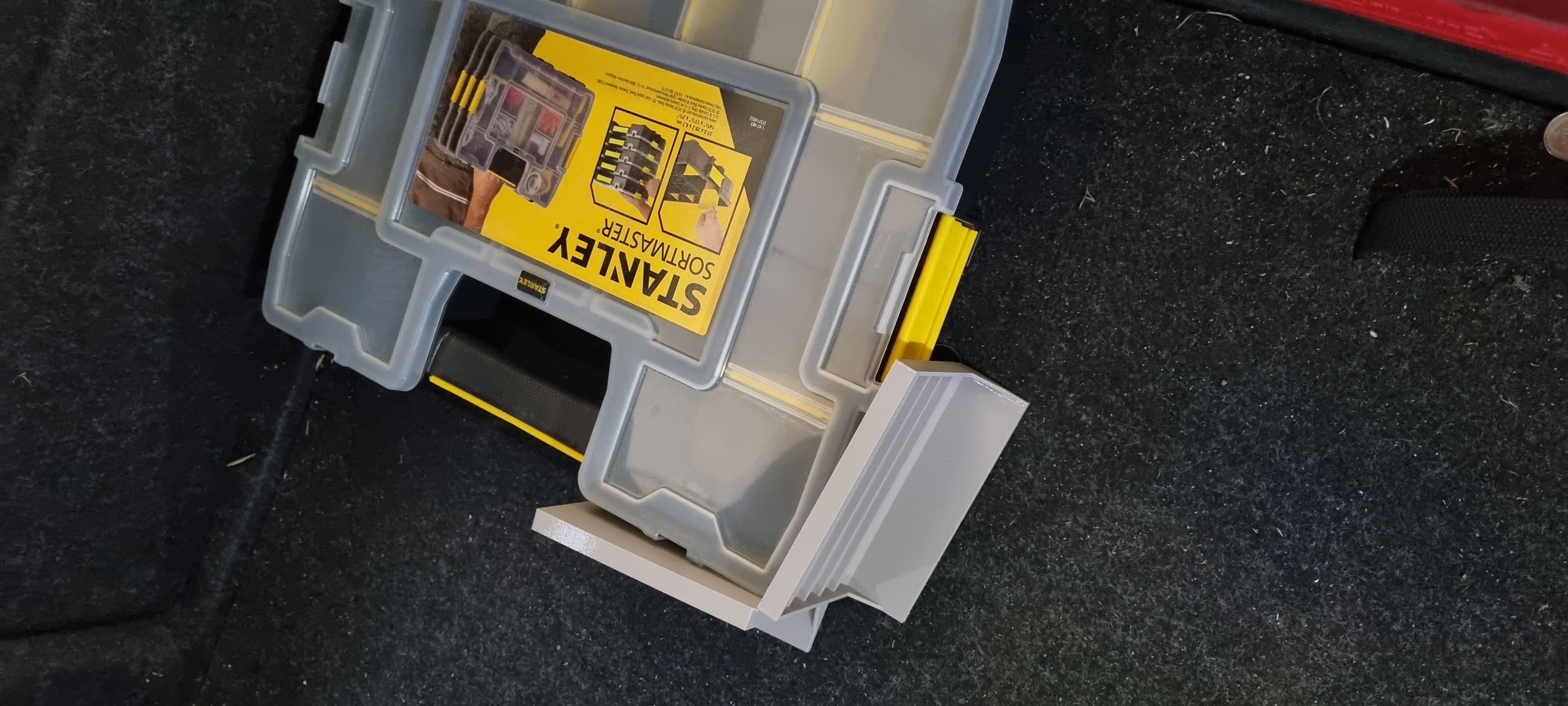 Car trunk velcro divider by Maru | Download free STL model | Printables.com