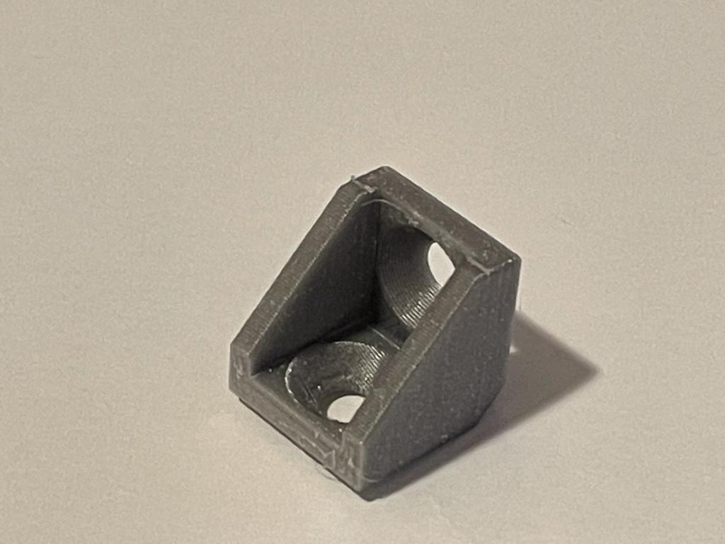 Standard Bracket 20x20 mm by GeertL | Download free STL model ...