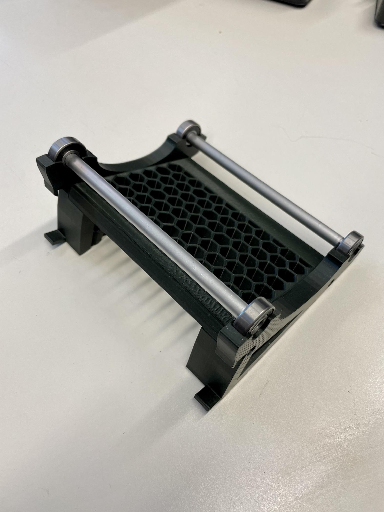 Spool Holder for 2 kg and 1 kg filament by campy | Download free STL ...