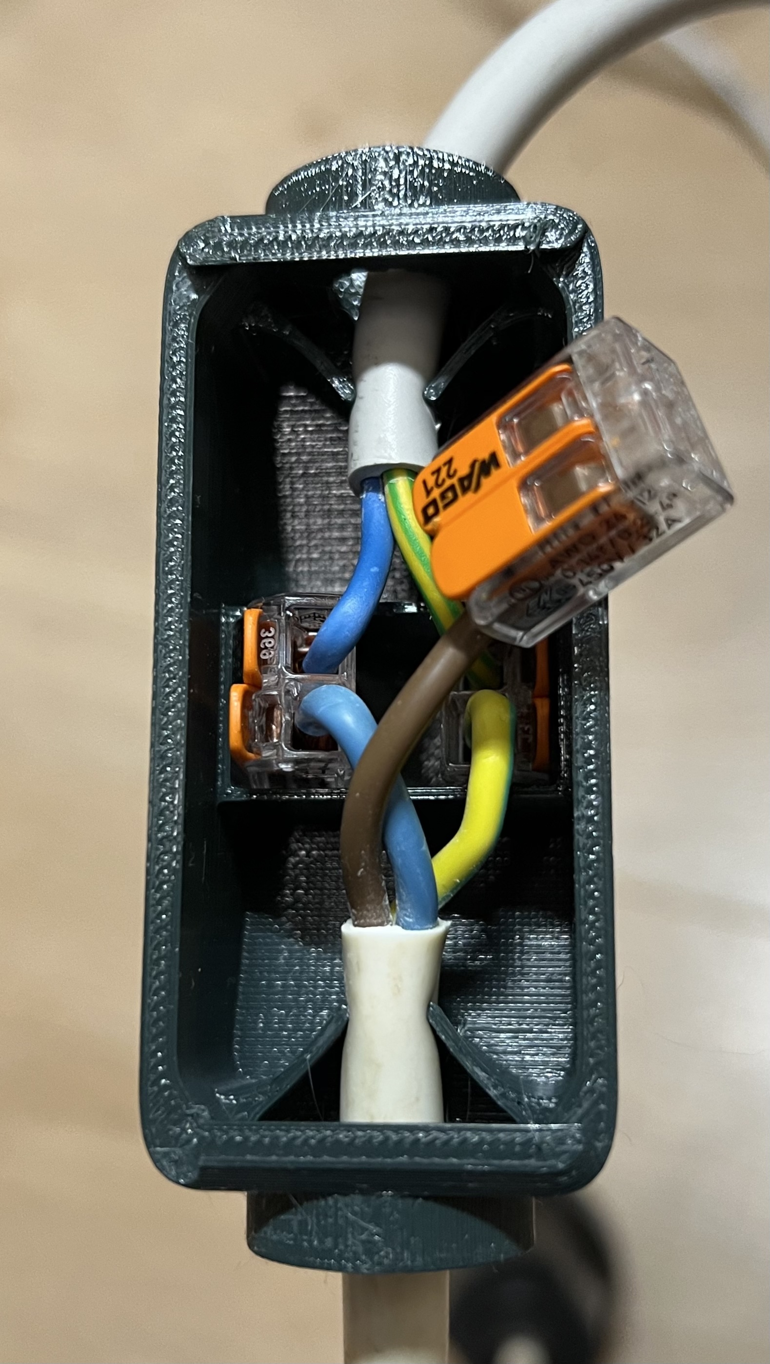 Wago AC cable connection box, quick connect, no tools by Jan | Download ...