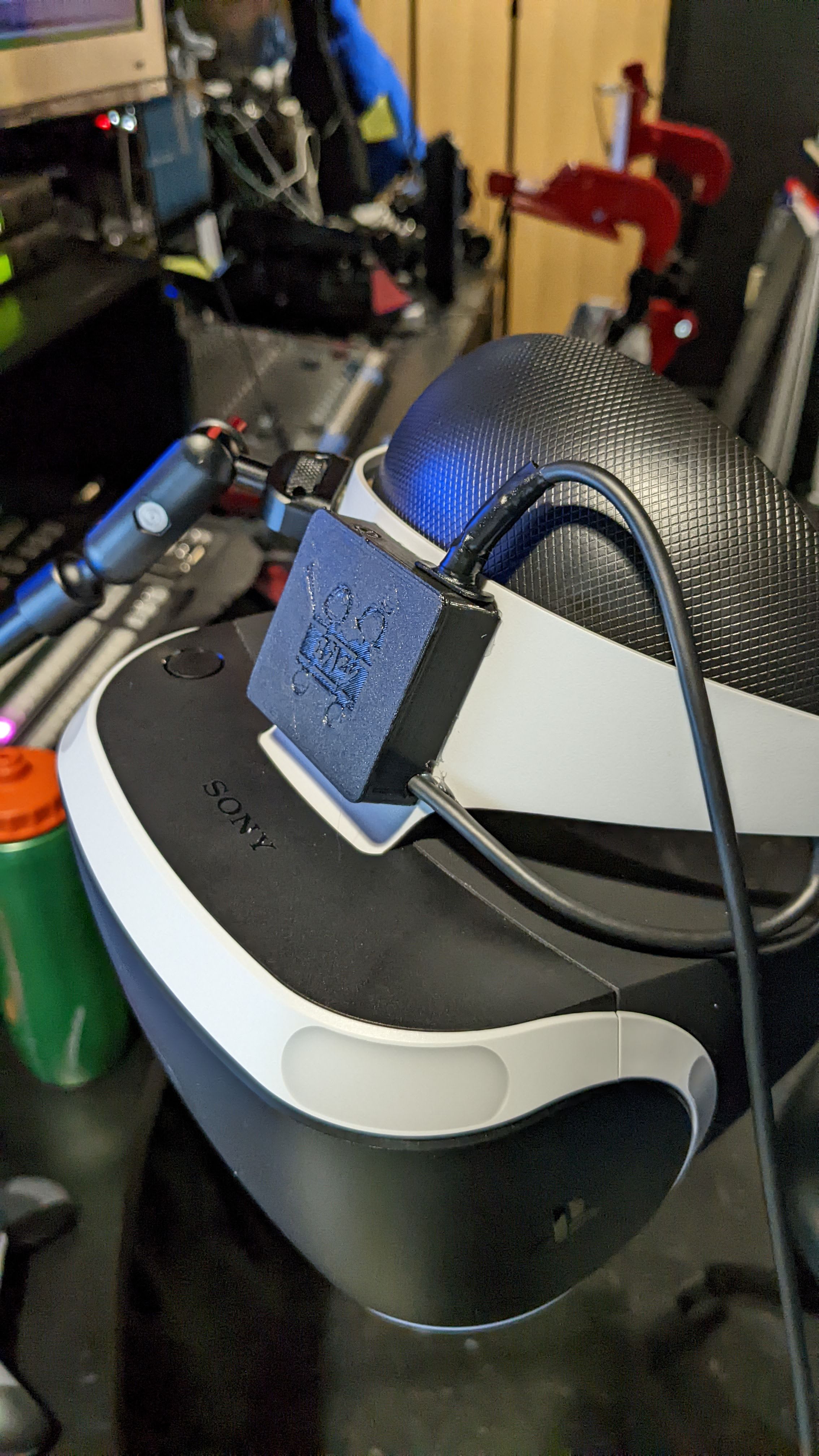 strapless PSVR wire housing by Riley CLZ Tech Studio | Download free ...