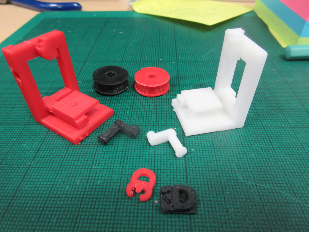 Mini Display 3D printer by Jerrycon | Download free STL model ...