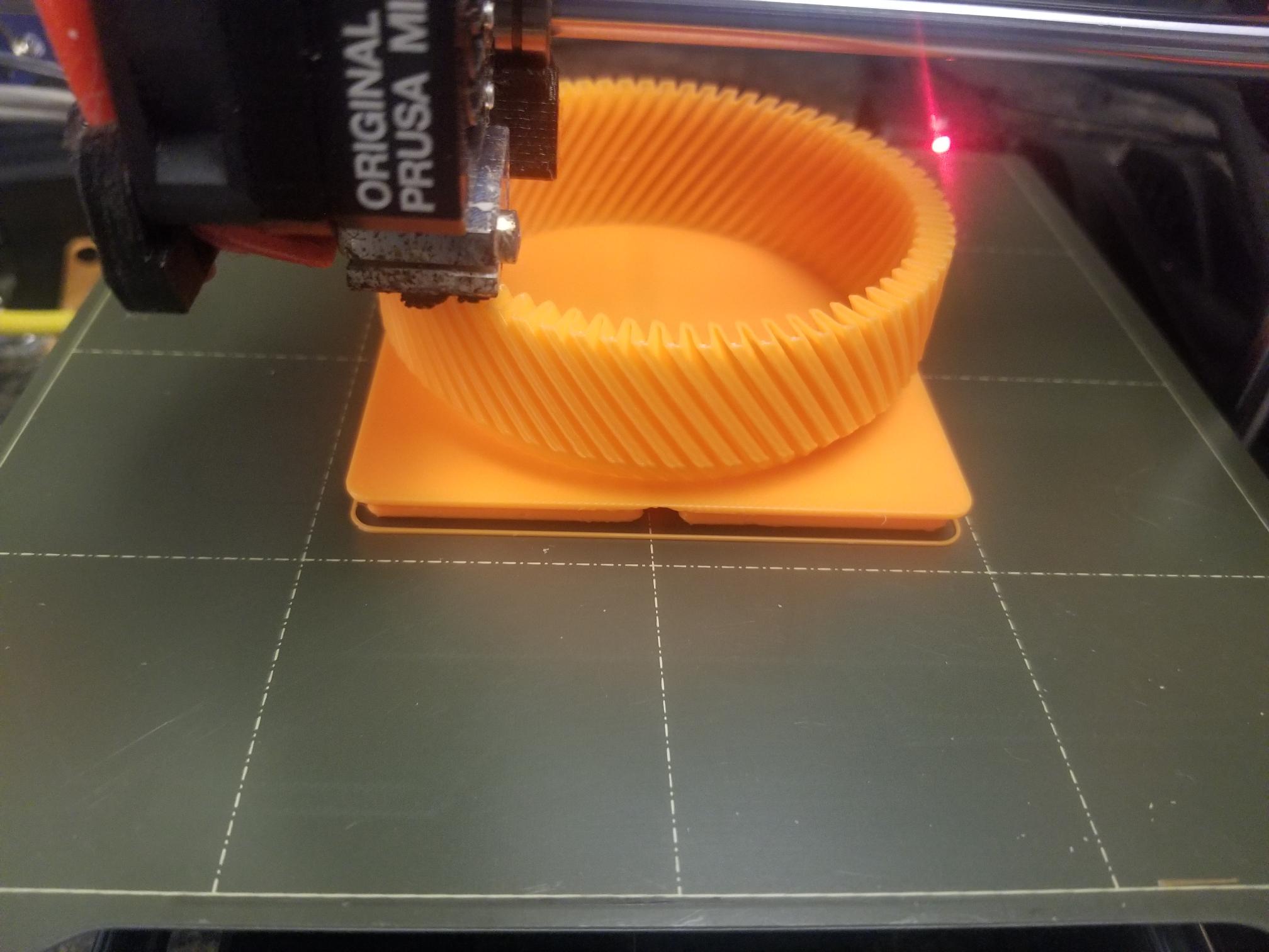 Gridfinity 2x2 Tactile Spiral Vase Pen Cup por cb88 | Descargar modelo STL gratuito | Printables.com