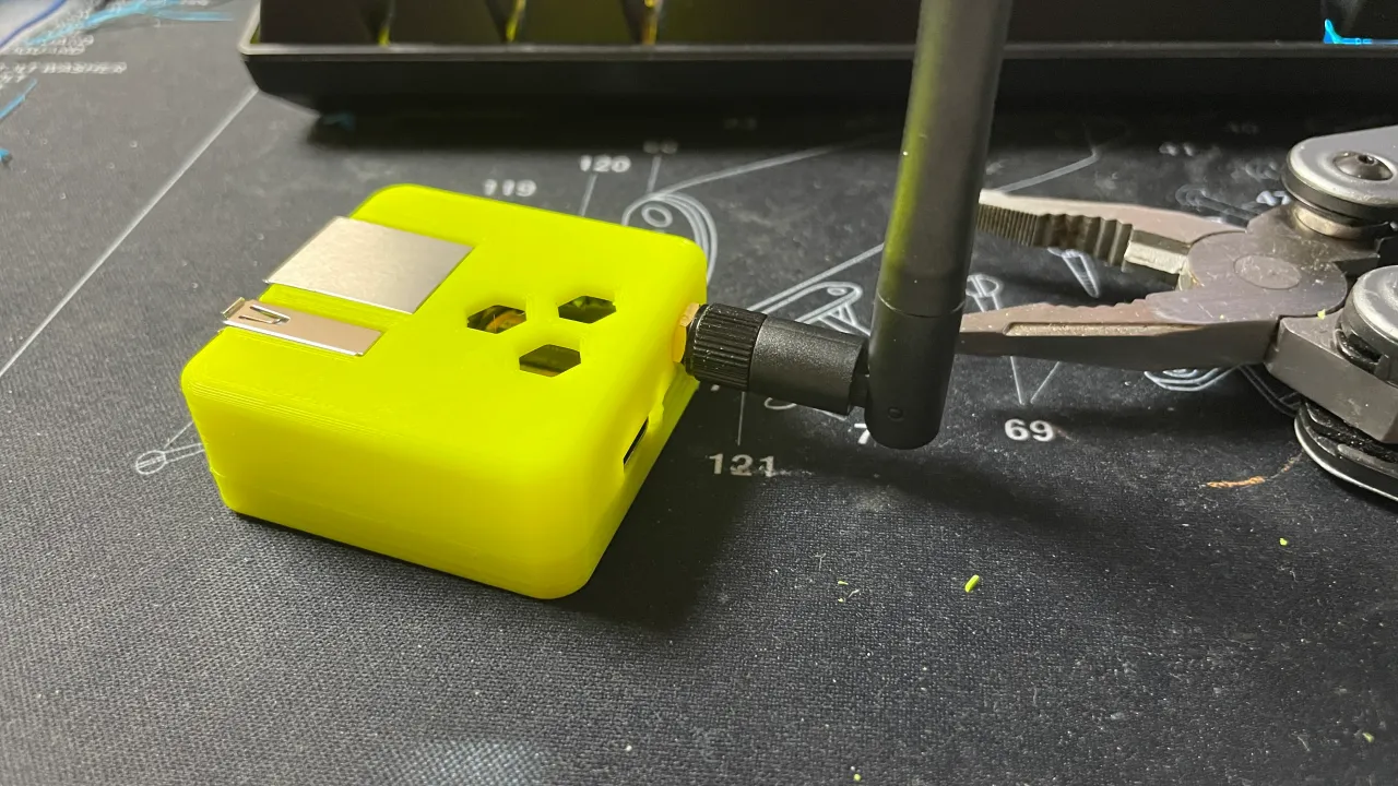 RADXA Rock Pi S - Case with WIFI antenna by Valentino Hesse | Download ...