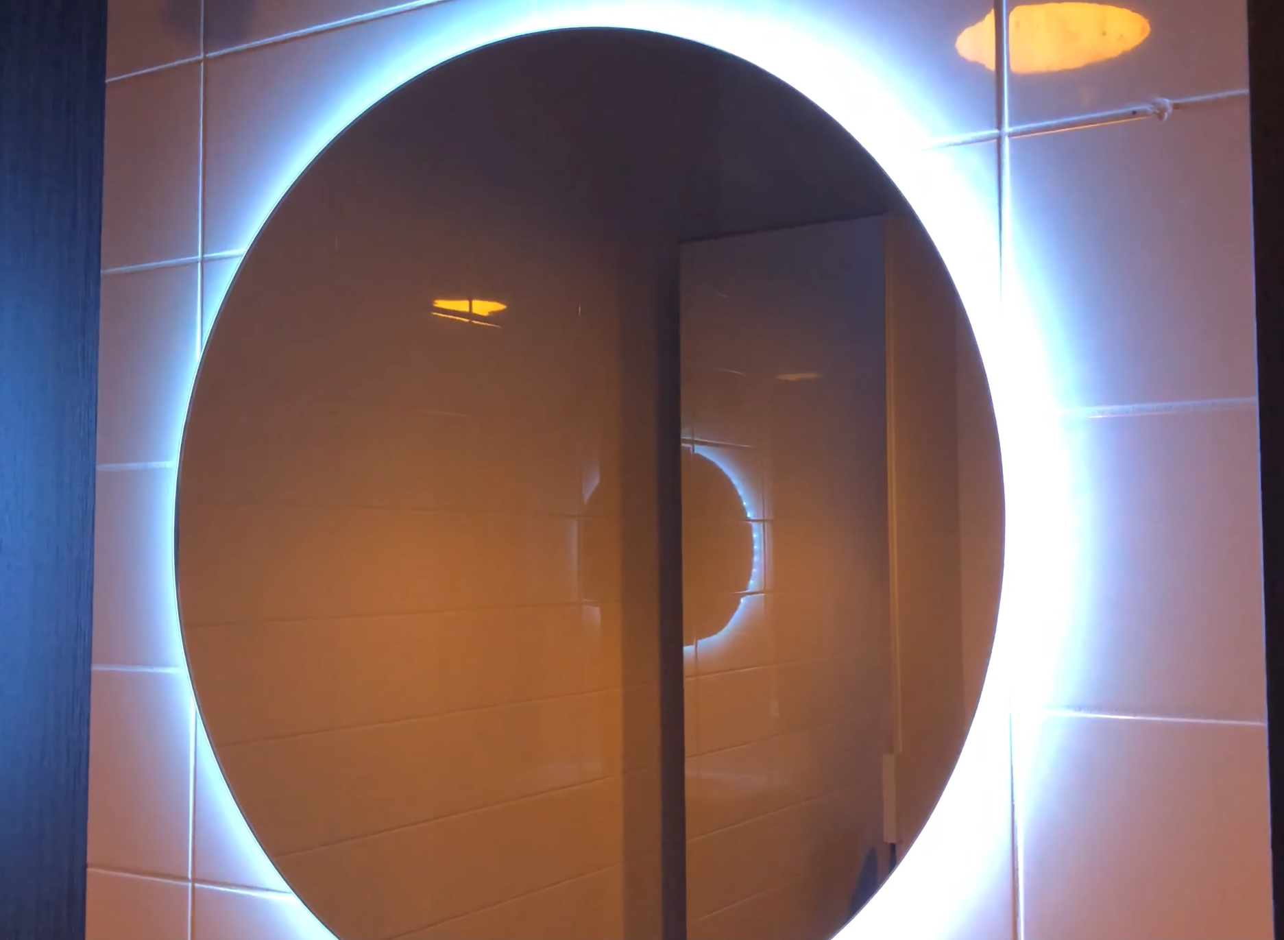 Floating Round Mirror Mount by koretic | Download free STL model ...