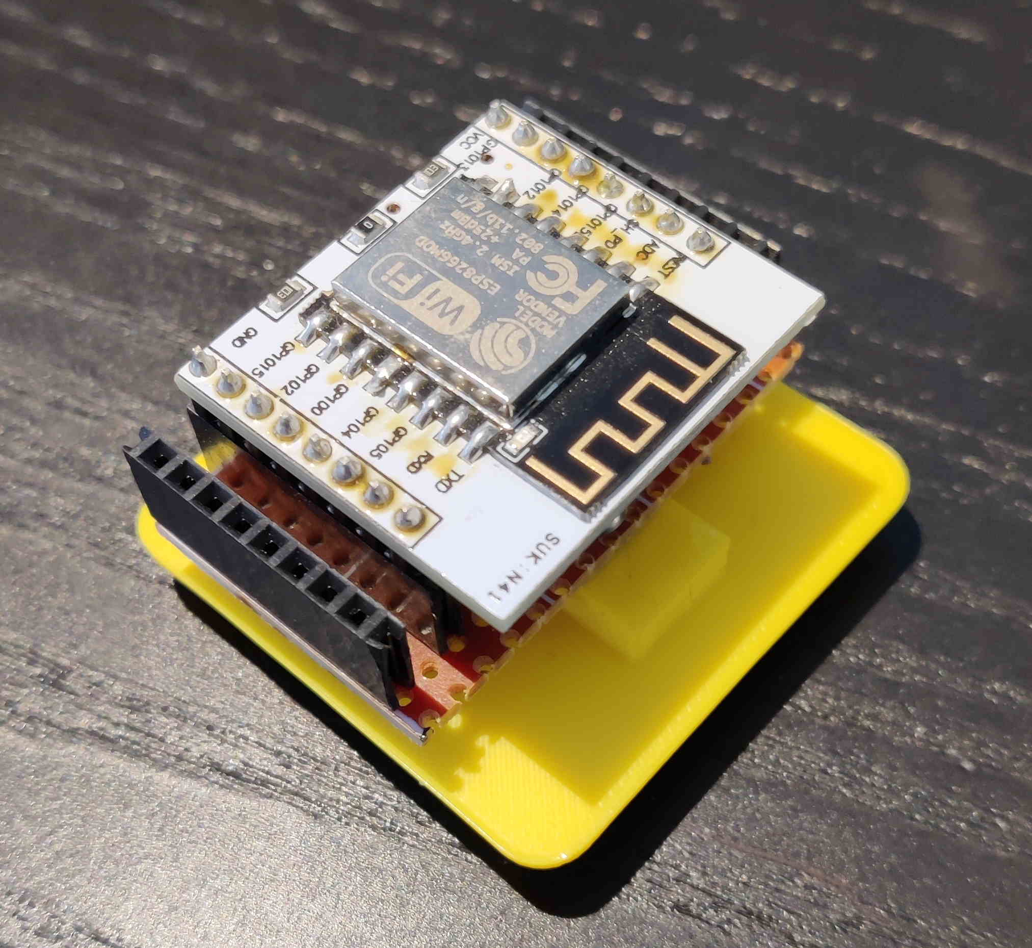 Gridfinity 1x1 PCB mount by JohannesReidick | Download free STL model ...