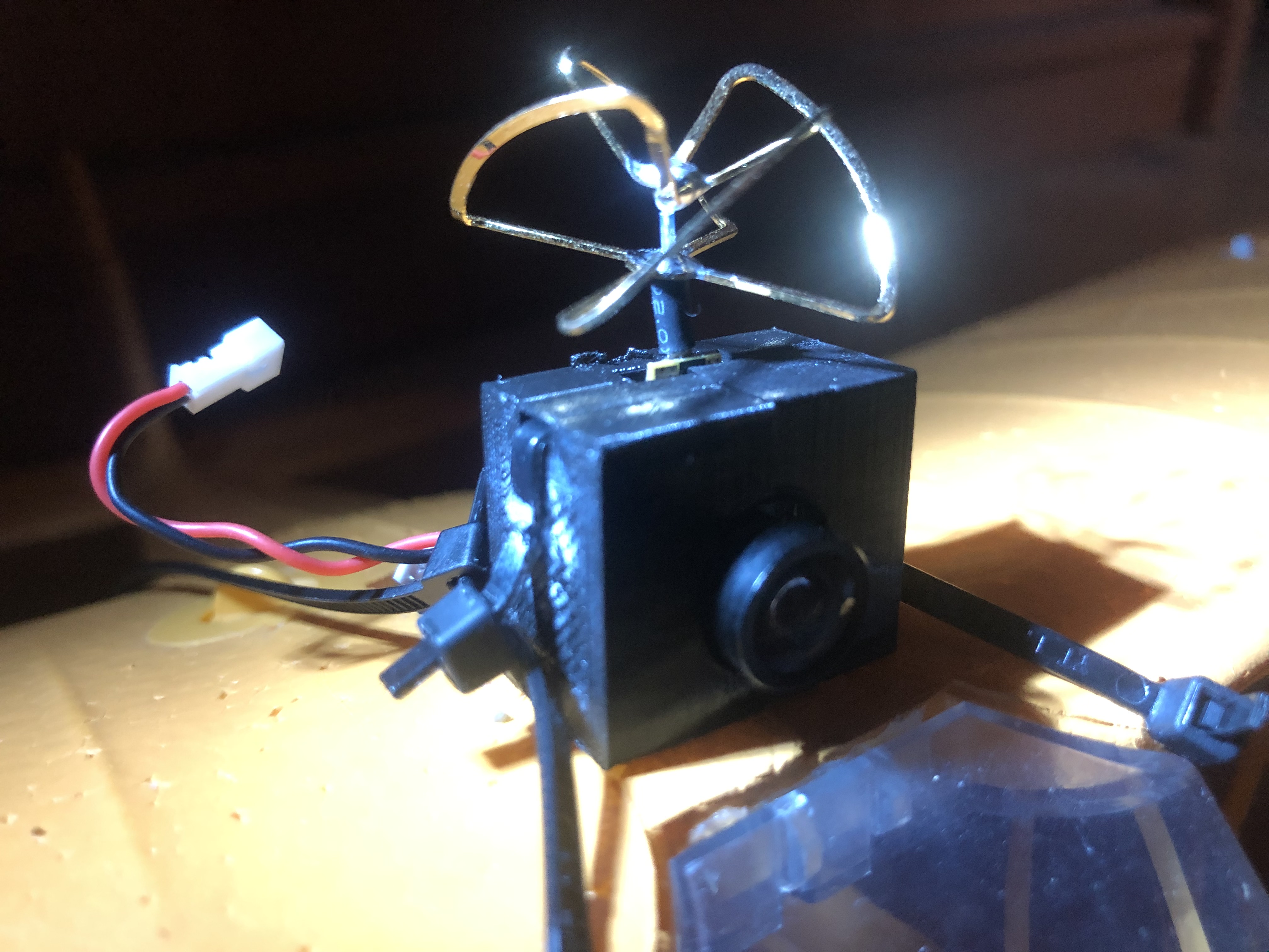 FPV Micro Camera Case von TlN3d | Kostenloses STL-Modell herunterladen ...