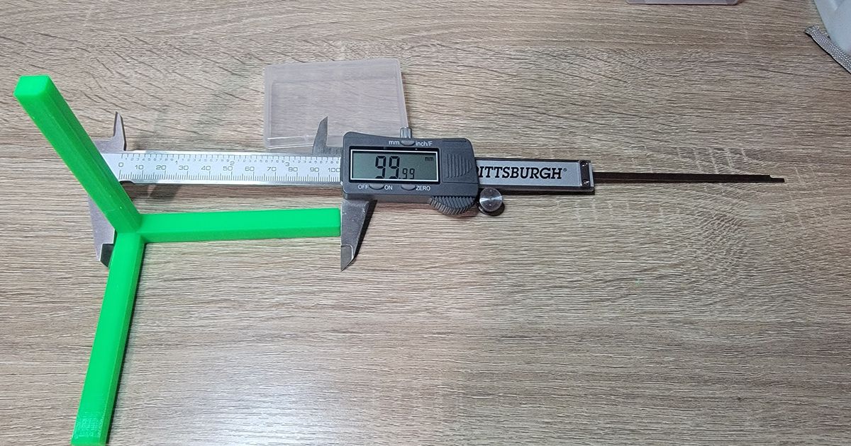 100mm Calibration Corner by Juan Arreola | Download free STL model ...