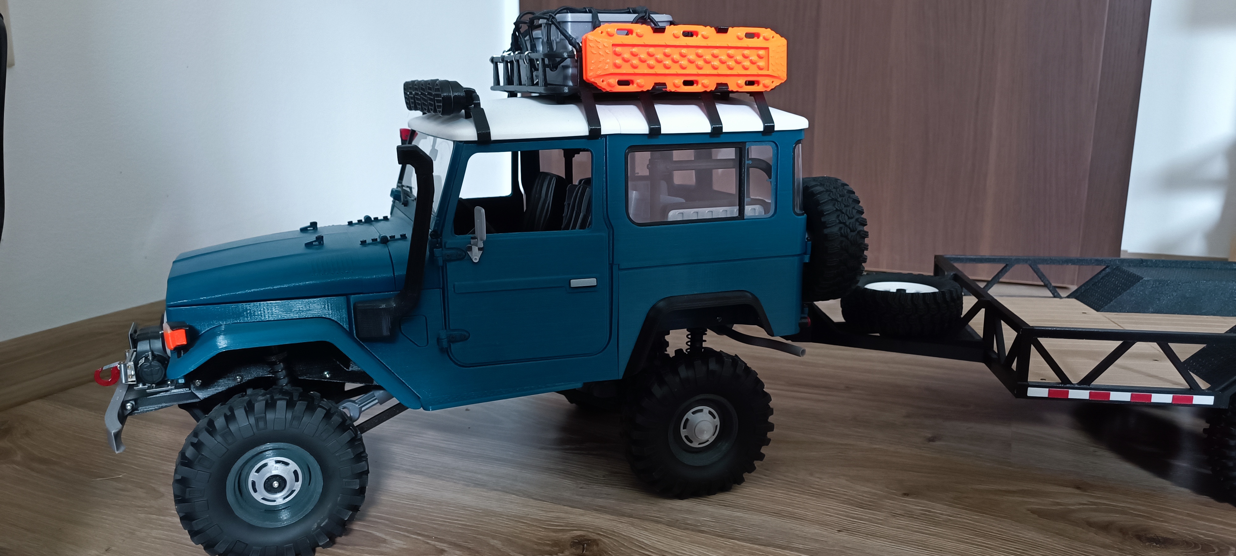 Maxtrax Roof Rack / car body Holder for 3D Sets Bamboo by Michal K ...