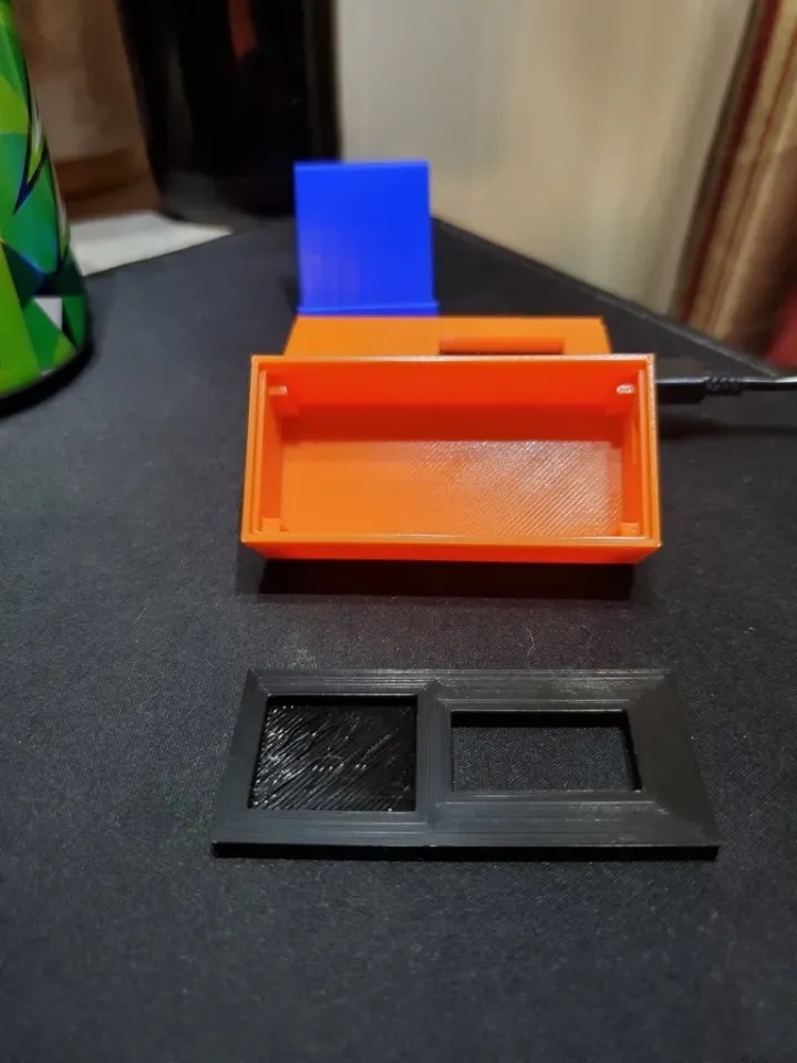 Wemos Lolin ESP32 OLED Case by MakerMindNexus | Download free STL model ...