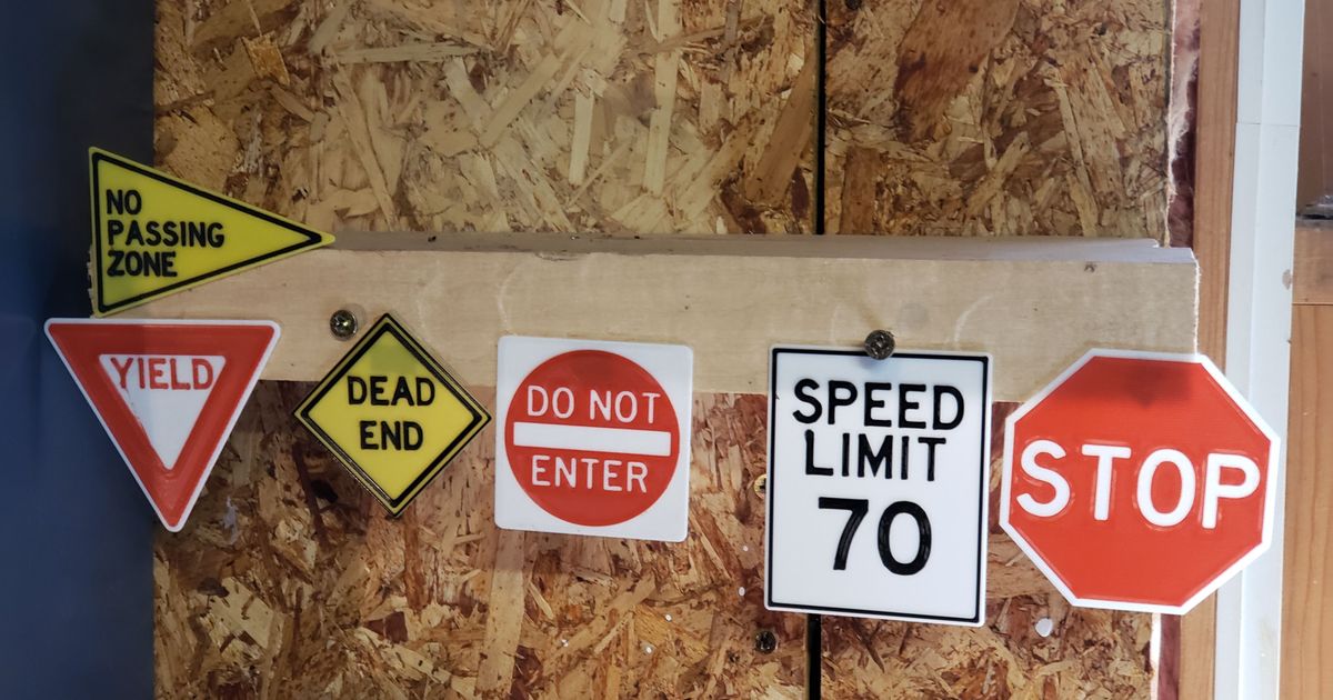 1/10th Scale Road Signs by Angrysquirrel | Download free STL model ...