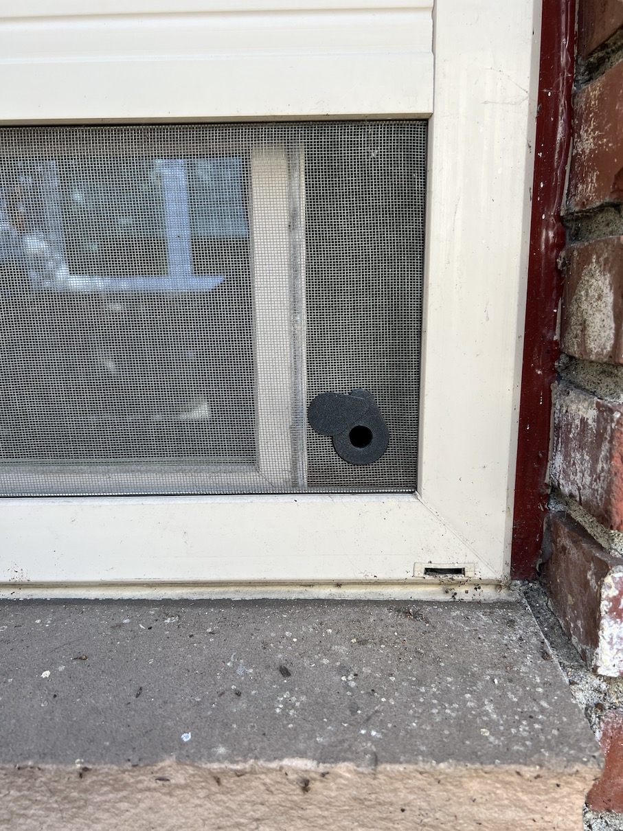 Window screen hole and grommet by mikeymakesit | Download free STL ...