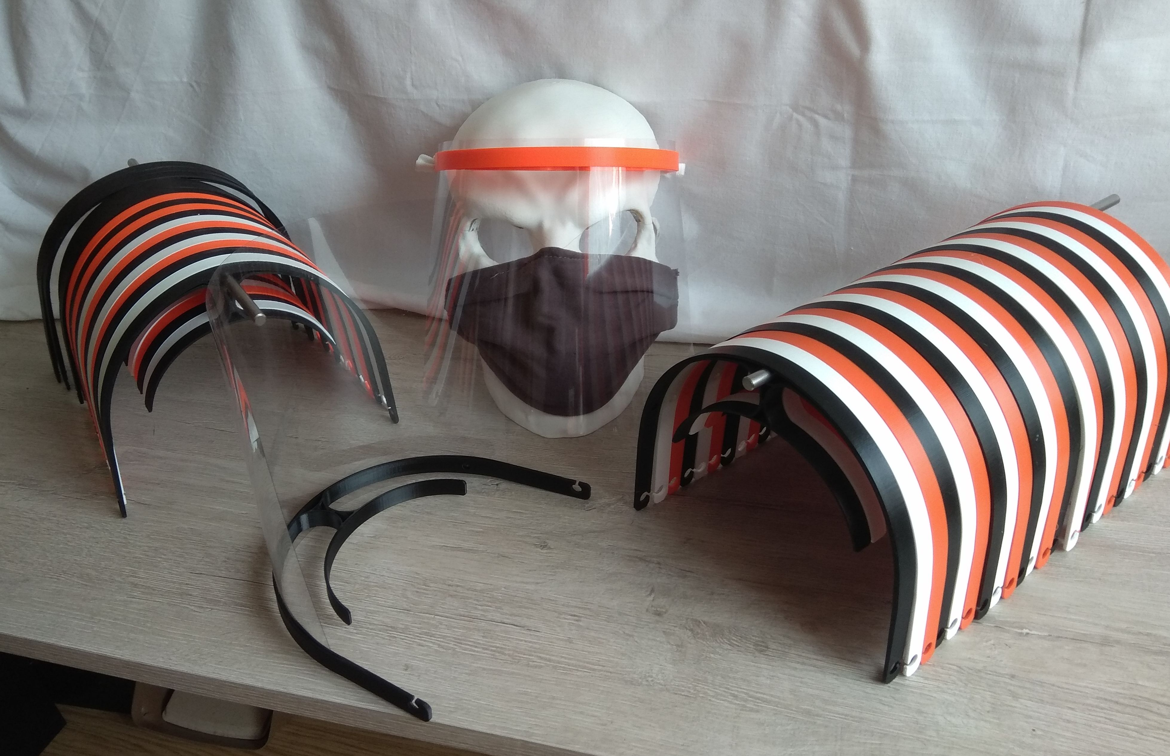Simple faceshield with A4 foil by PaJa-trb | Download free STL model ...