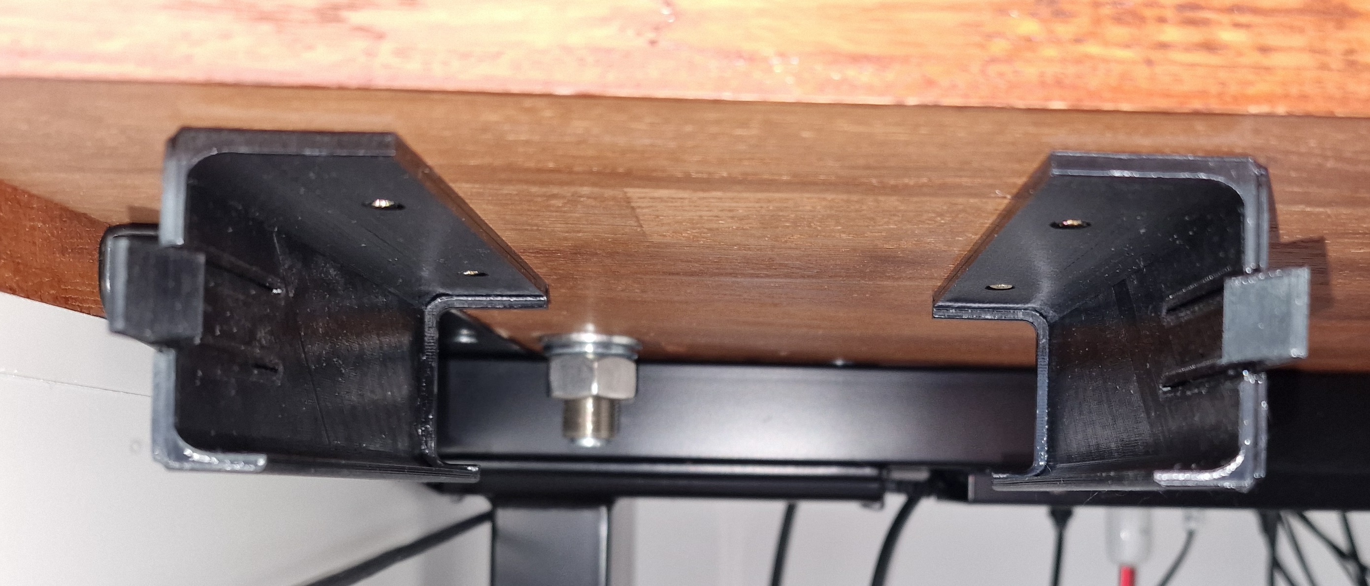 Steinberg UR22C - Audio Interface - under desk mount by H28Q-Apex ...