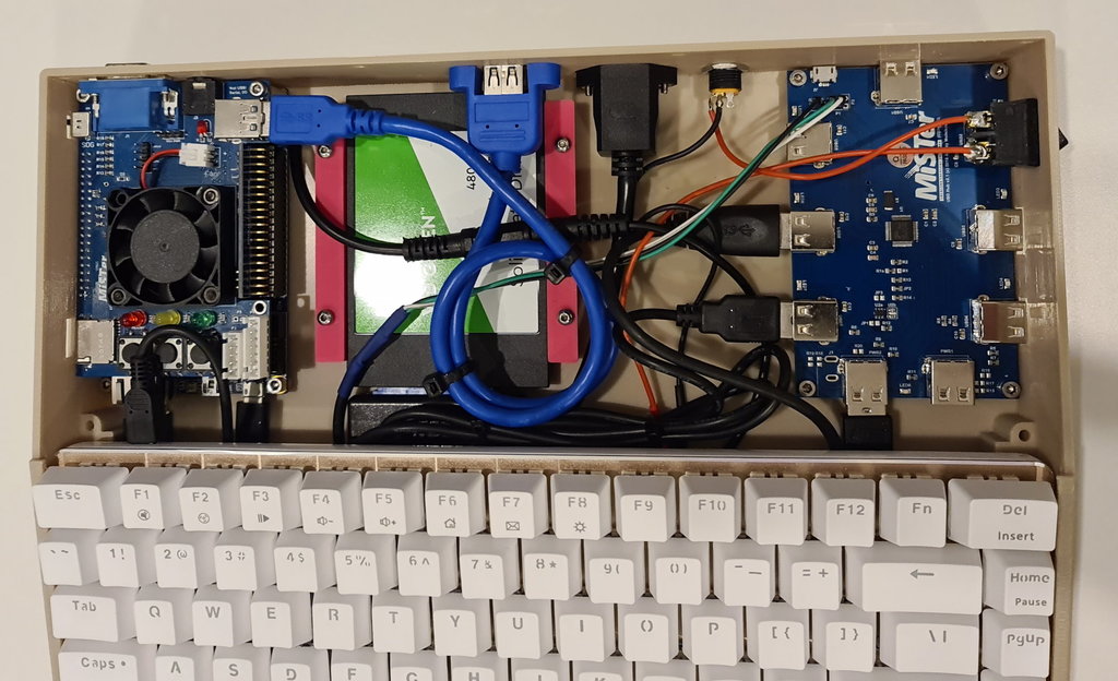 MiSTer FPGA Retro Computer Case von dan188 | Kostenloses STL-Modell herunterladen | Printables.com