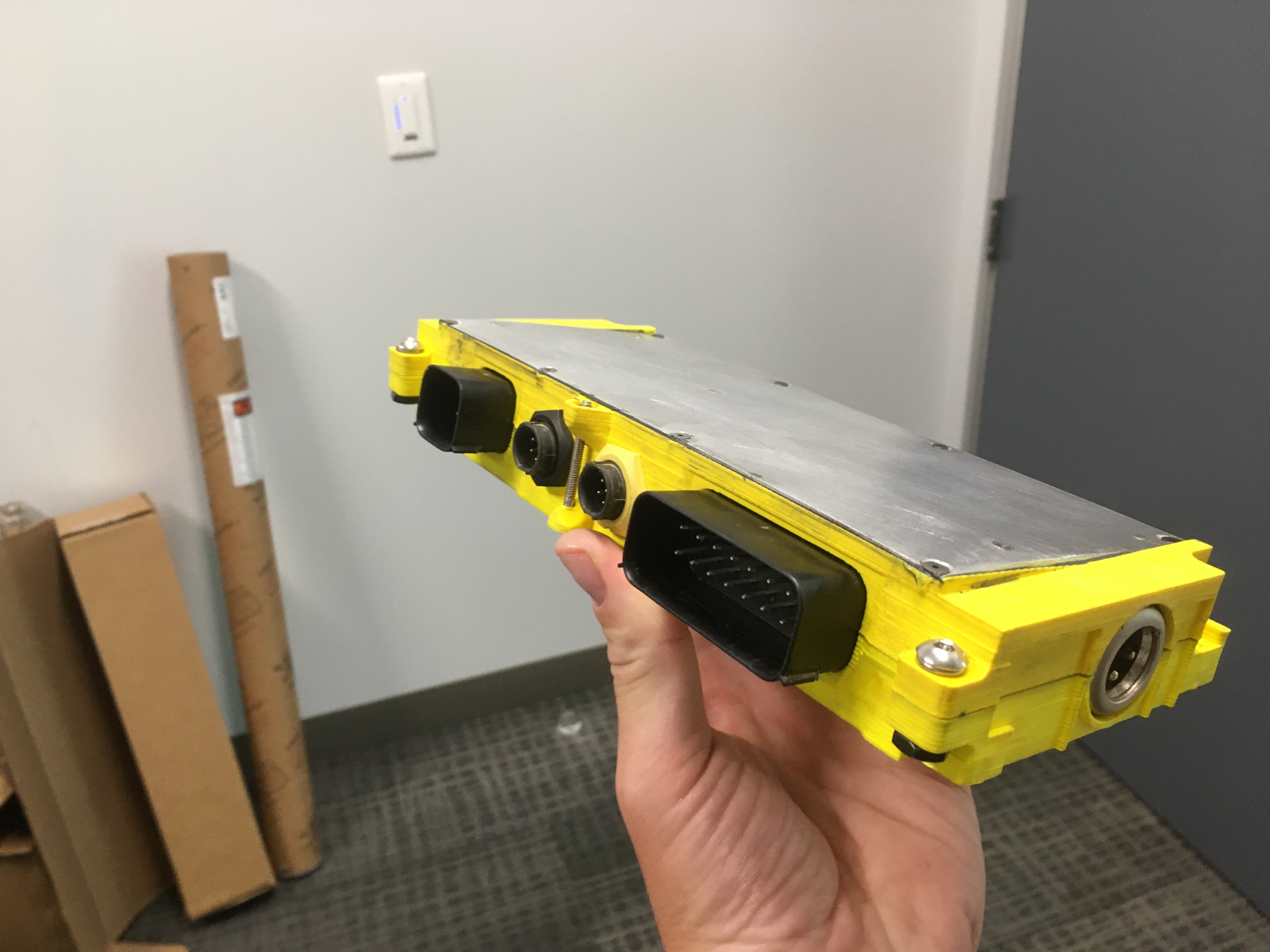 Tilted Controller Box for WTF +XR Onewheel by Mike | Download free STL ...