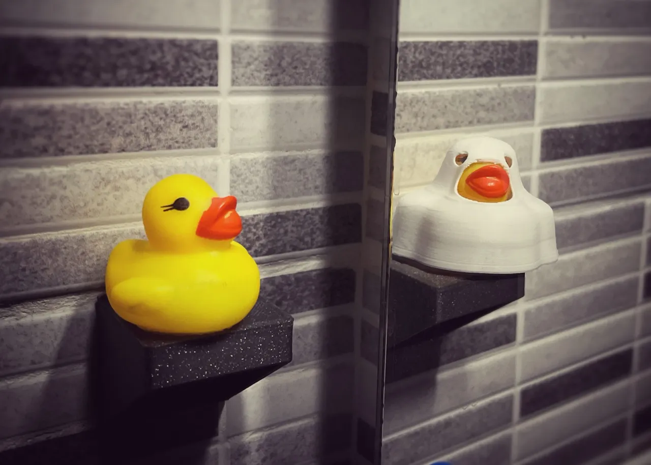 Rubber ducky ghost cloth by twothingies | Download free STL model ...