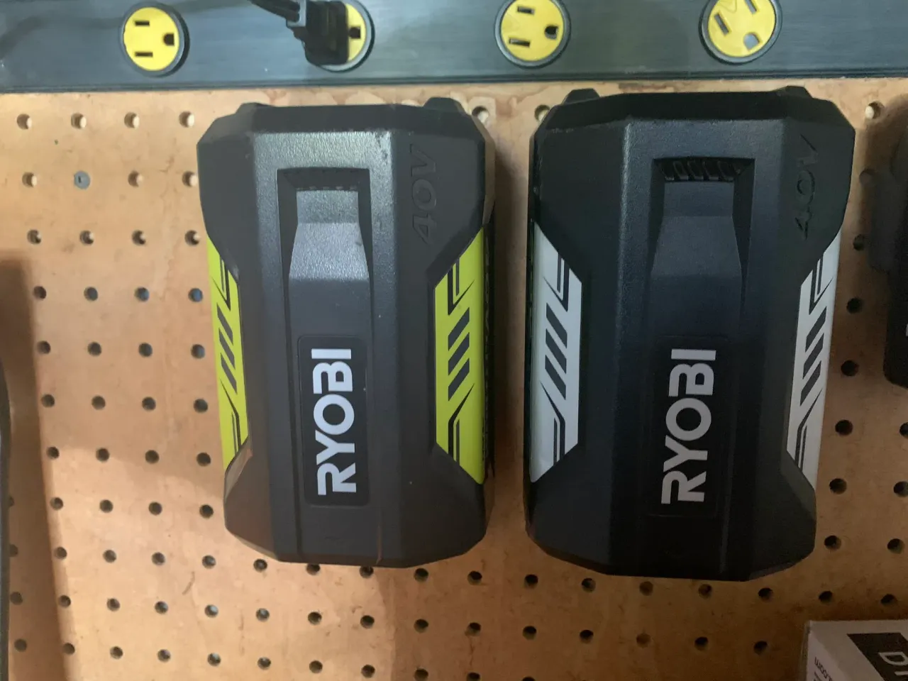 Ryobi 40V Battery Holder by Kevin Micallef | Download free STL model ...