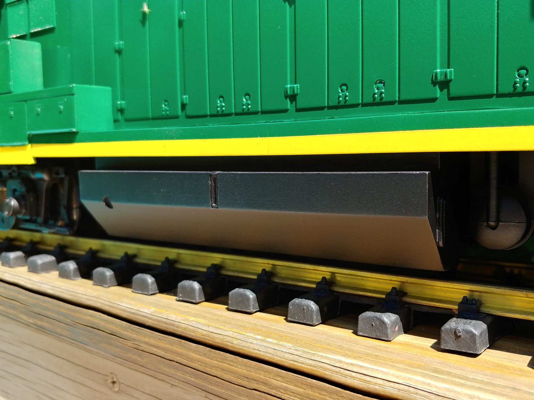 Aristo-Craft GE U25B Fuel Tank replacement by Manimal | Download free STL model | Printables.com