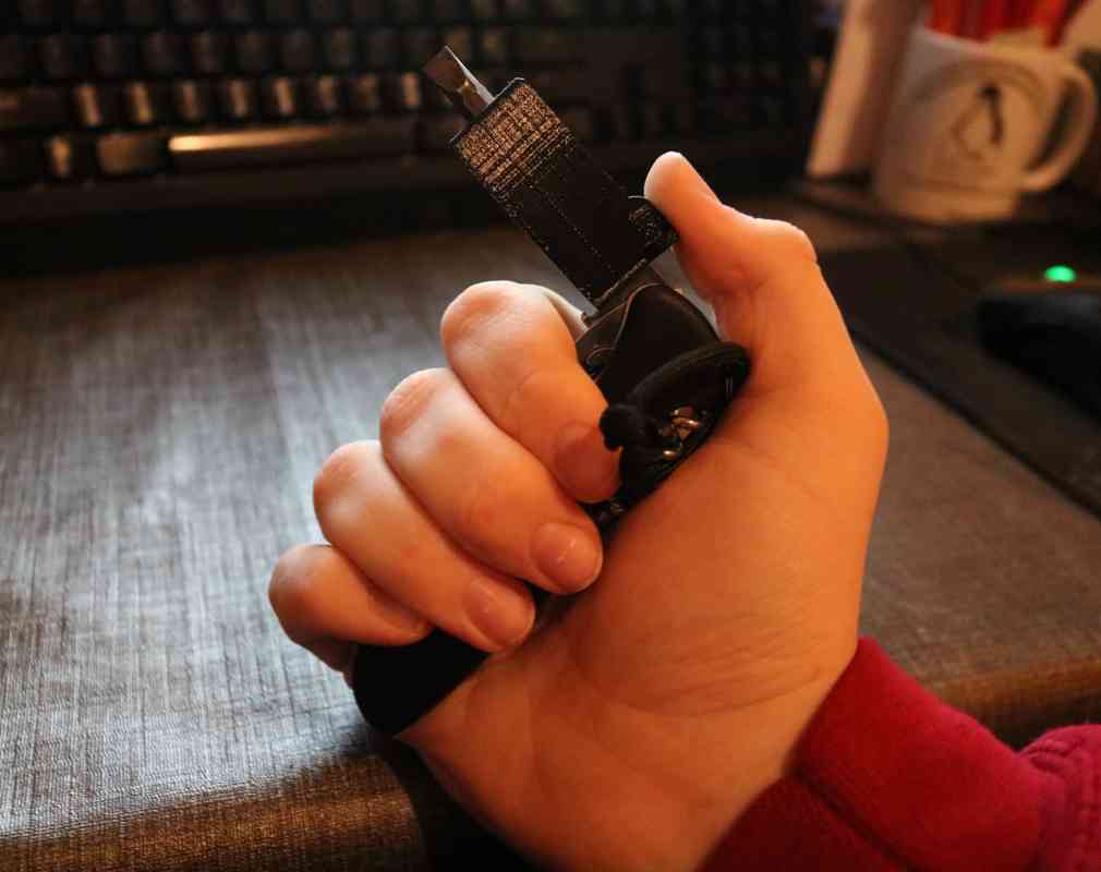 6mm Bit Driver for Victorinox 111mm SAK by OliverP | Download free STL ...