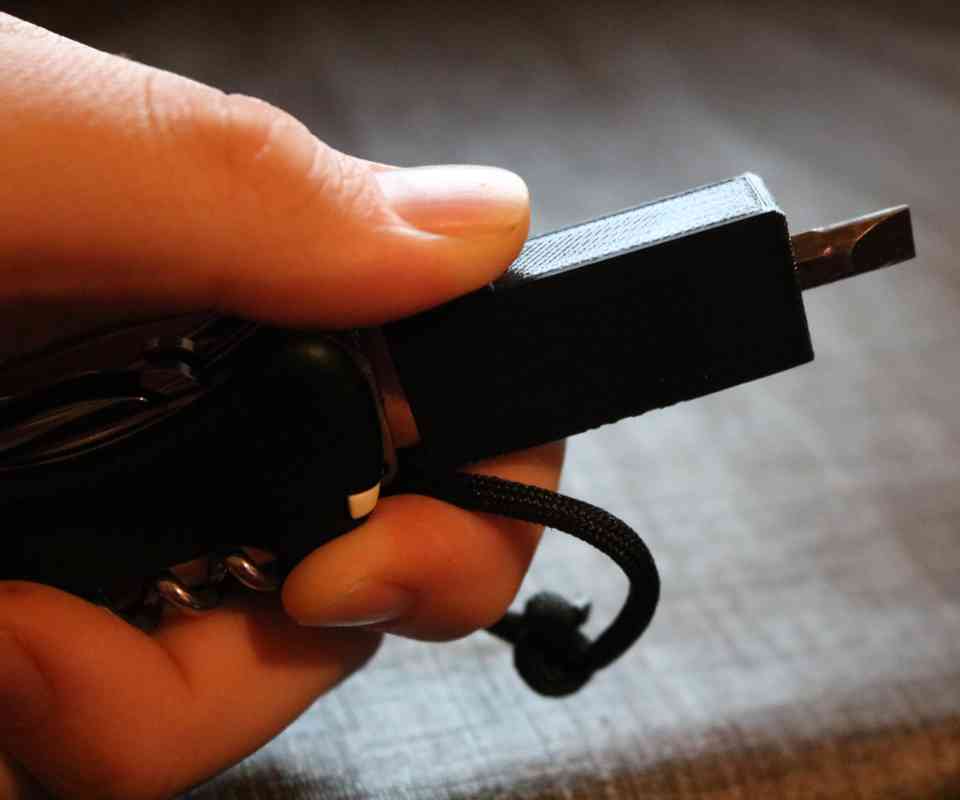 6mm Bit Driver for Victorinox 111mm SAK by OliverP | Download free STL ...