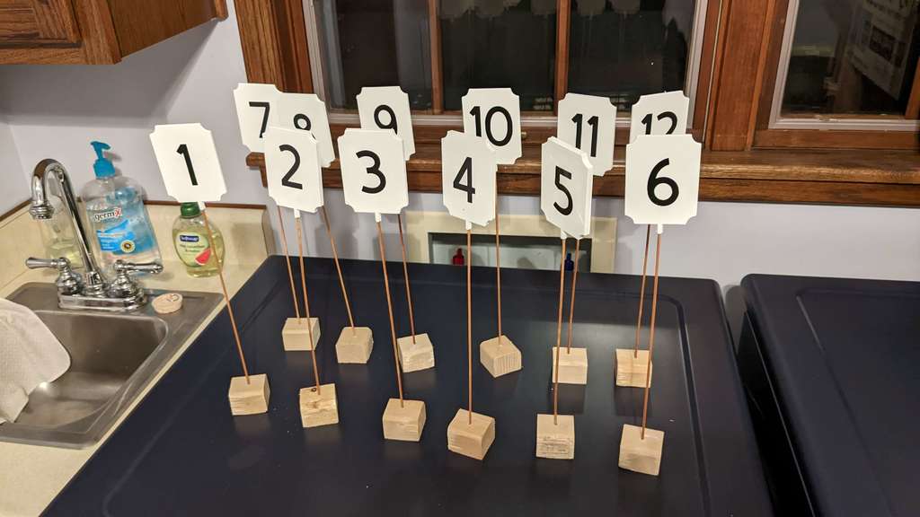 Table Signs by Audi | Download free STL model | Printables.com