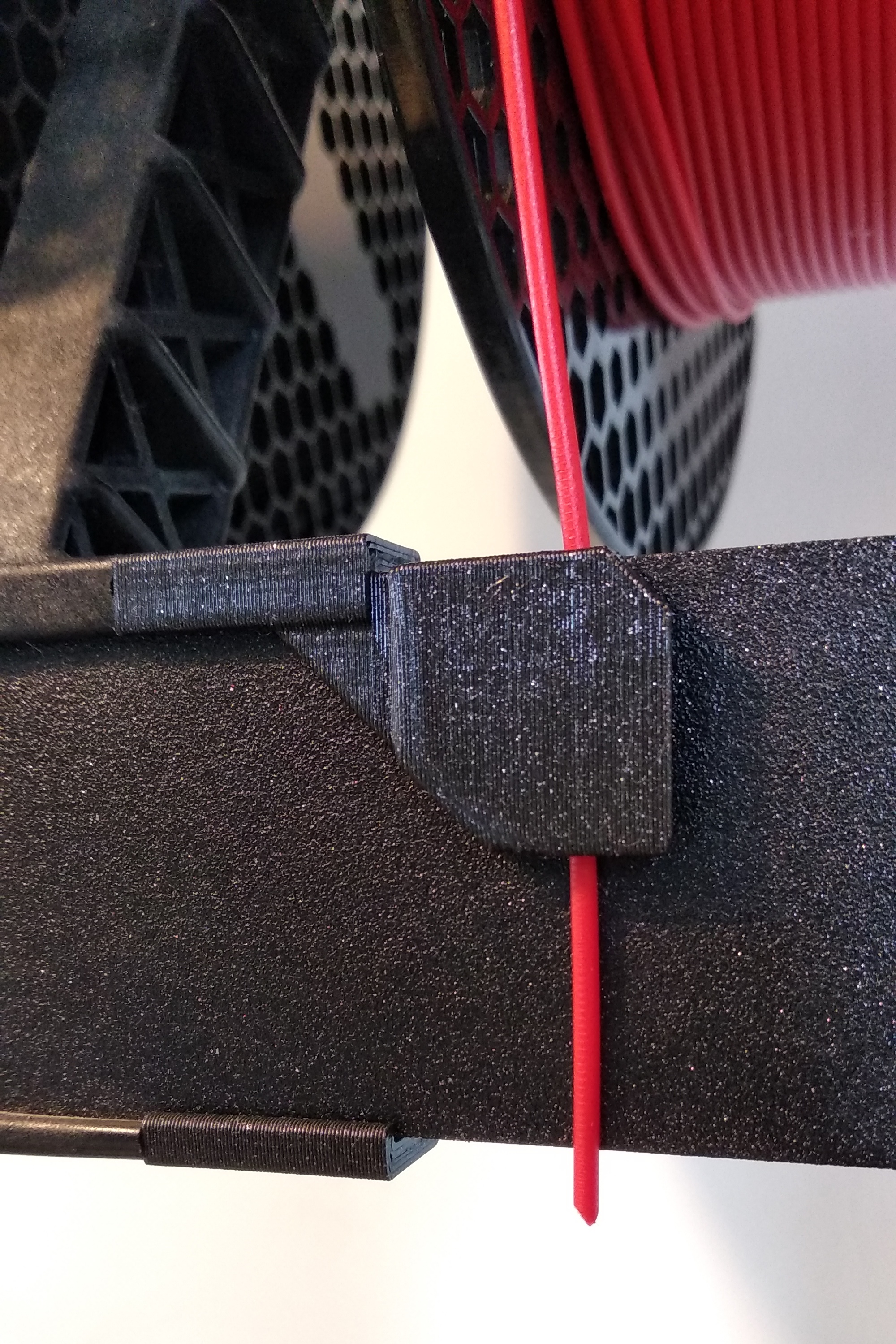 📎 CLIPPY 📎, the helpful filament holder gives you a hand on filament ...