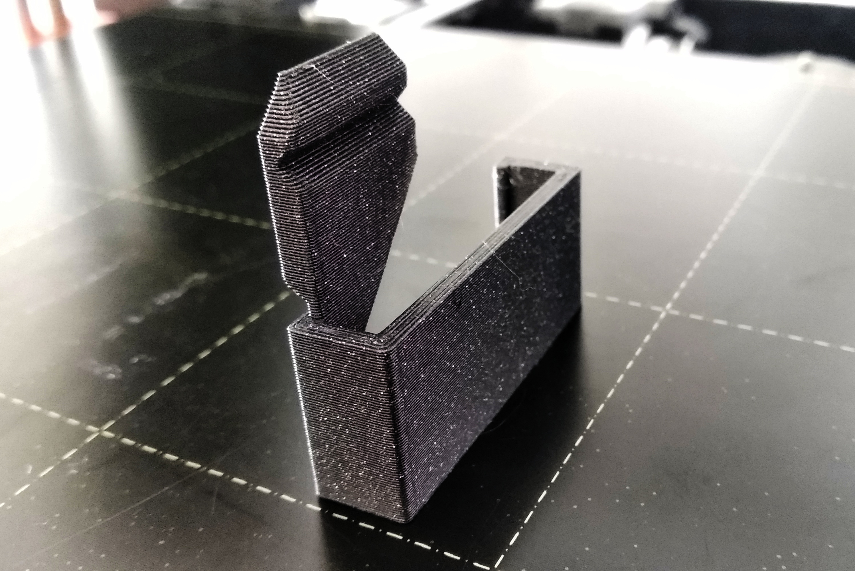 📎 CLIPPY 📎, the helpful filament holder gives you a hand on filament ...