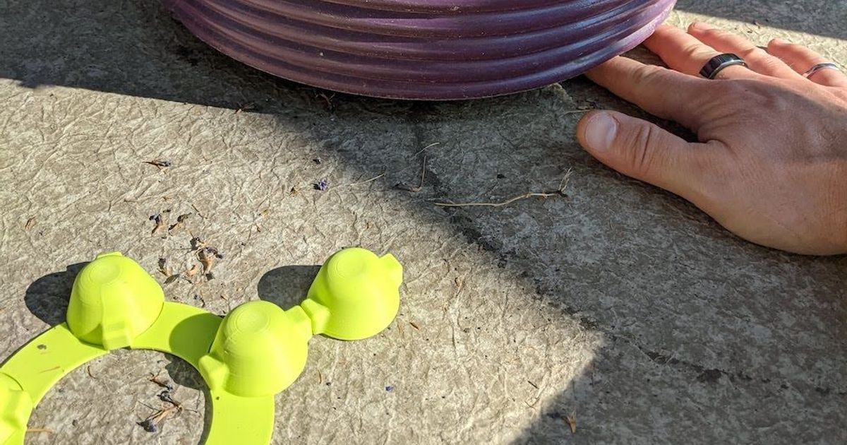 Plant Pot Riser Stand by Ian Foulds | Download free STL model ...