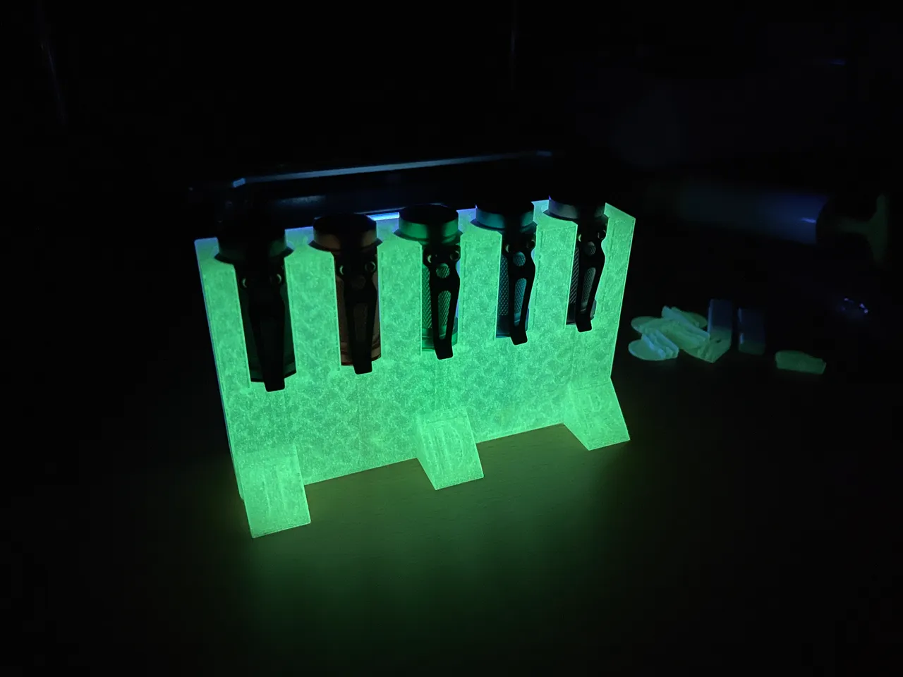 Mini Flashlight Holder by rwholst | Download free STL model ...