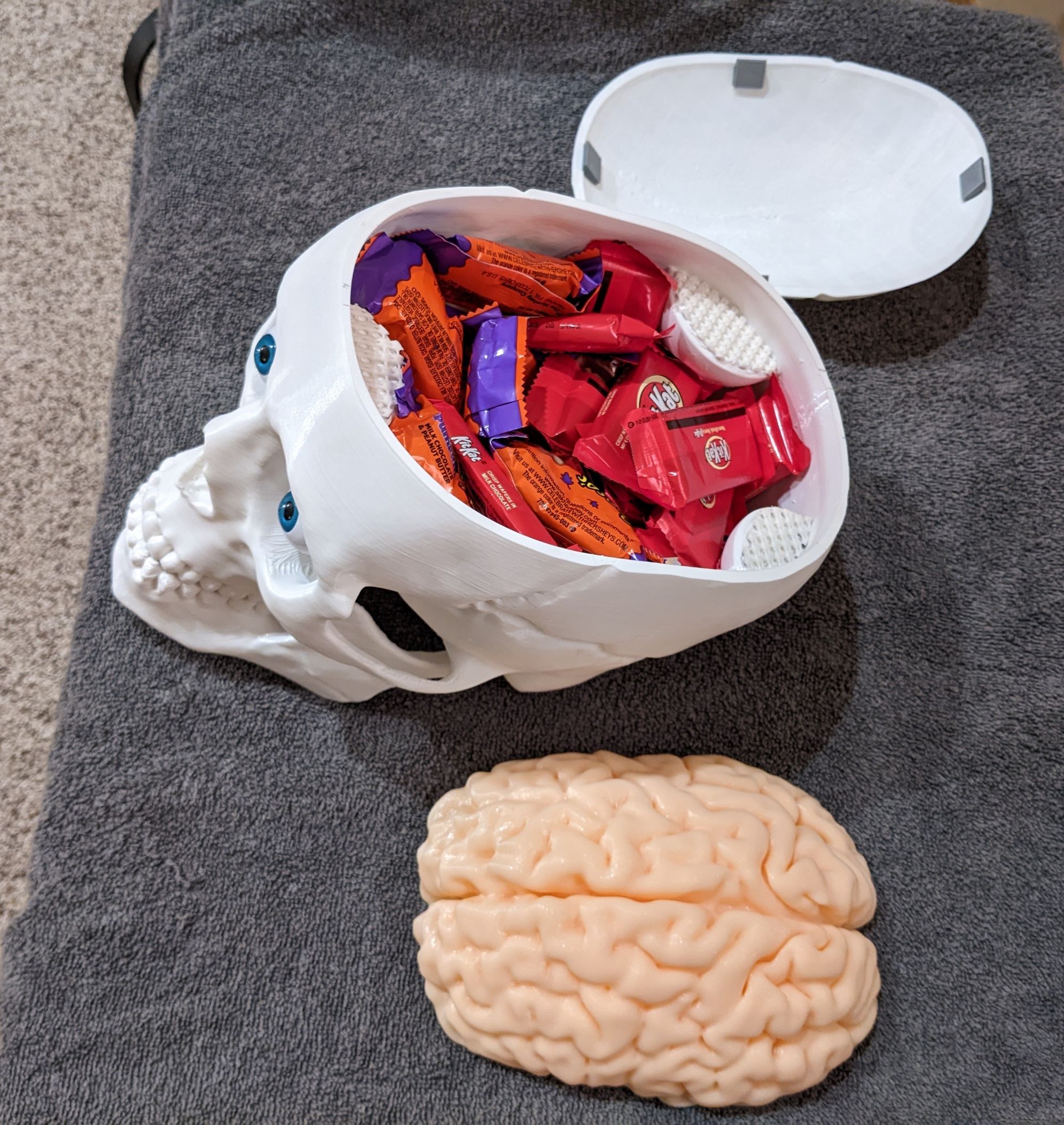 Candy Brain Bucket (Lighted version added) by Desertpilot | Download ...