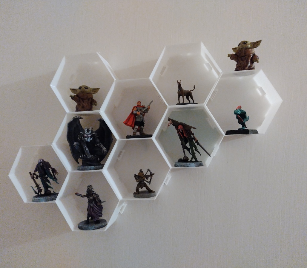 Interlocking Honeycomb Pots / Wall Display - Vase mode by Matt C ...