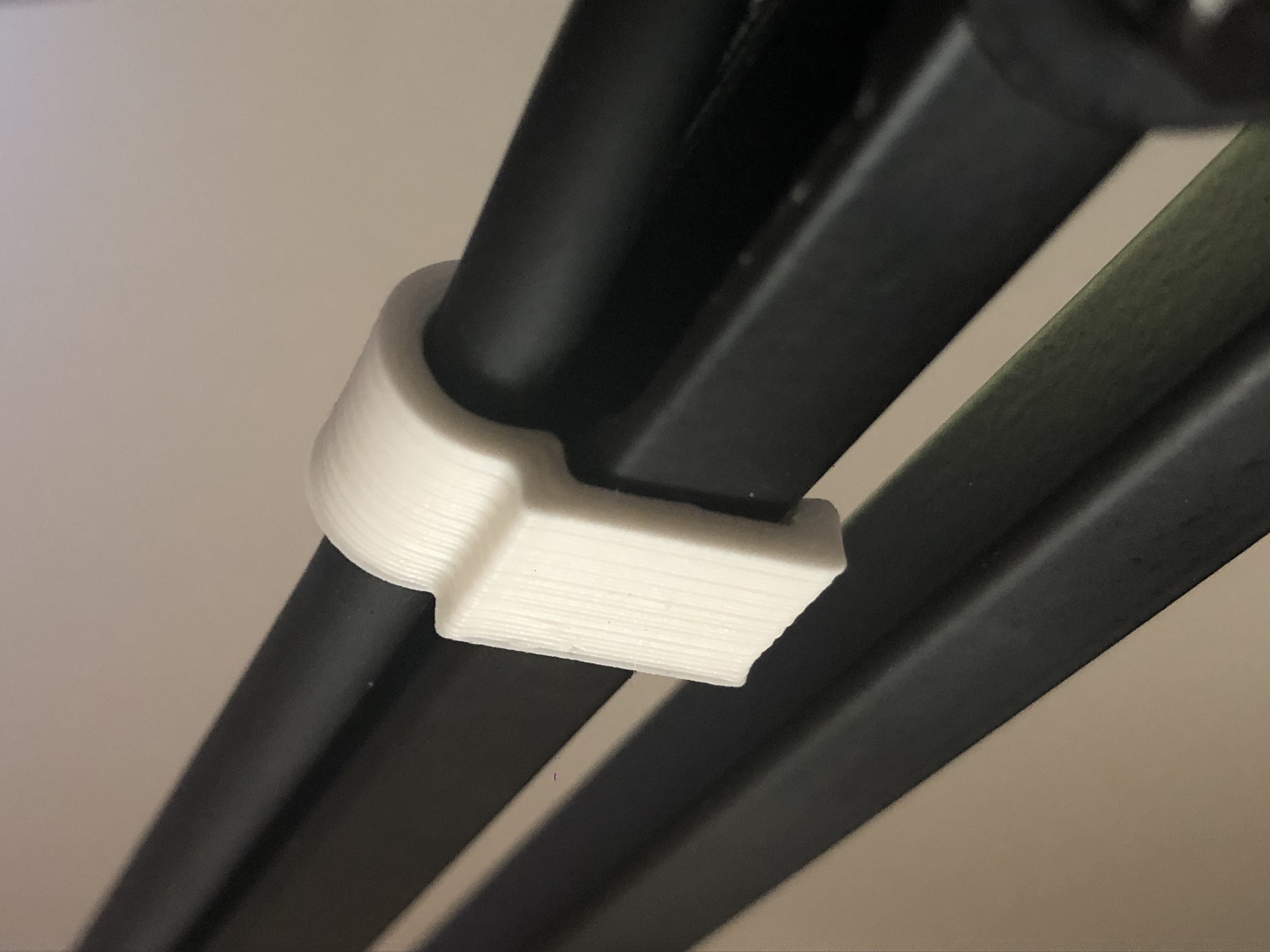 Millenium MA-2040 XLR cable clip by Lorenz H | Download free STL model ...