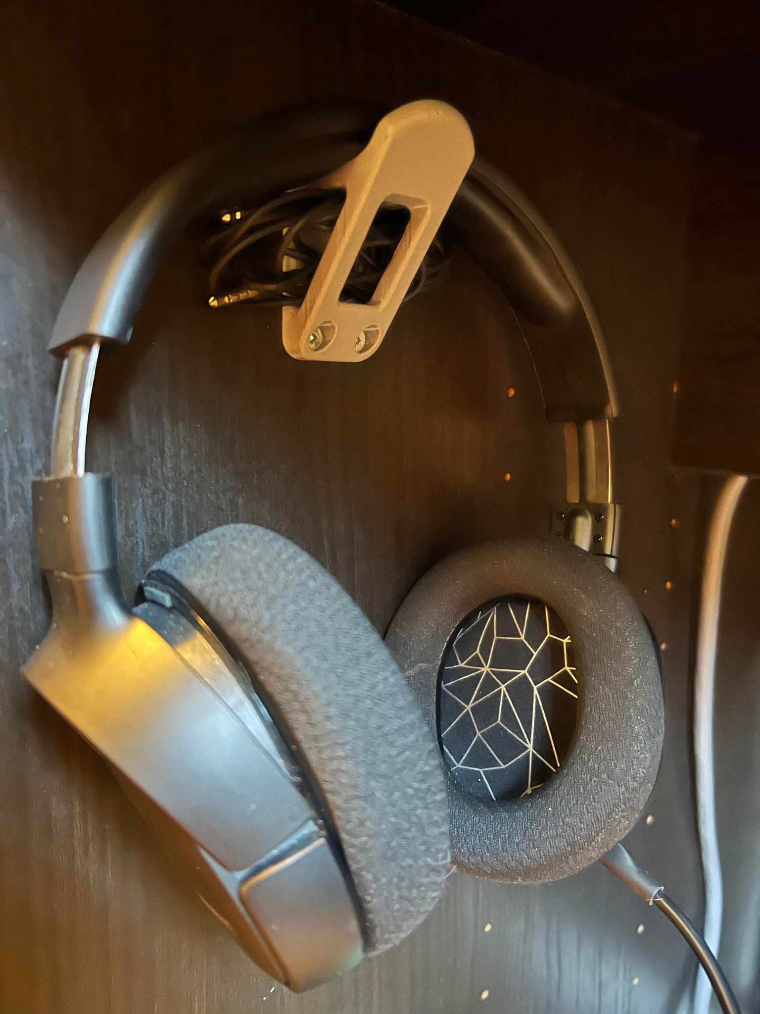 Headset support by dwild | Download free STL model | Printables.com