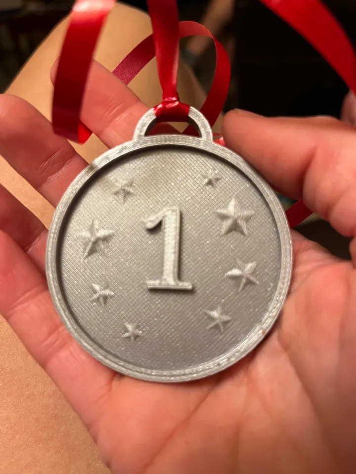 Medal by grow2live | Download free STL model | Printables.com