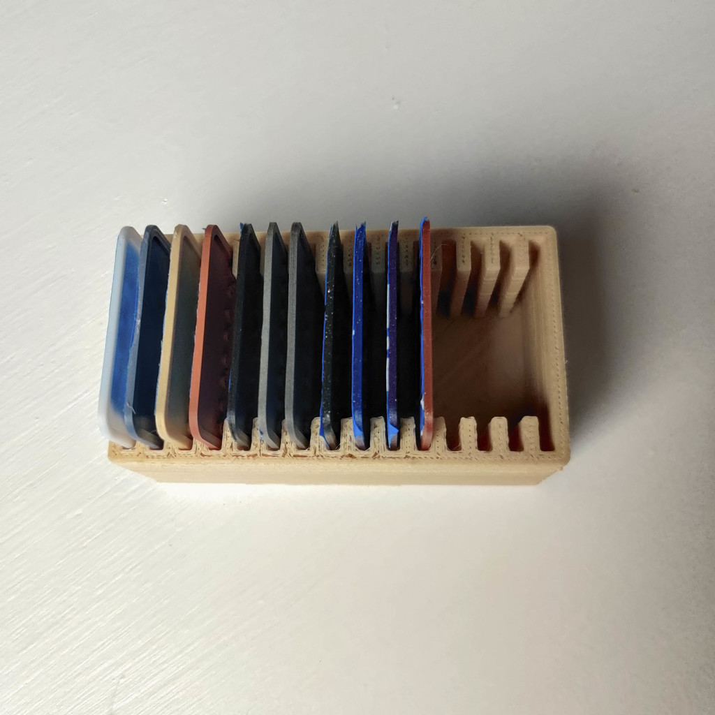 Square Filament Sample Holder by Delicious Designs | Download free STL ...