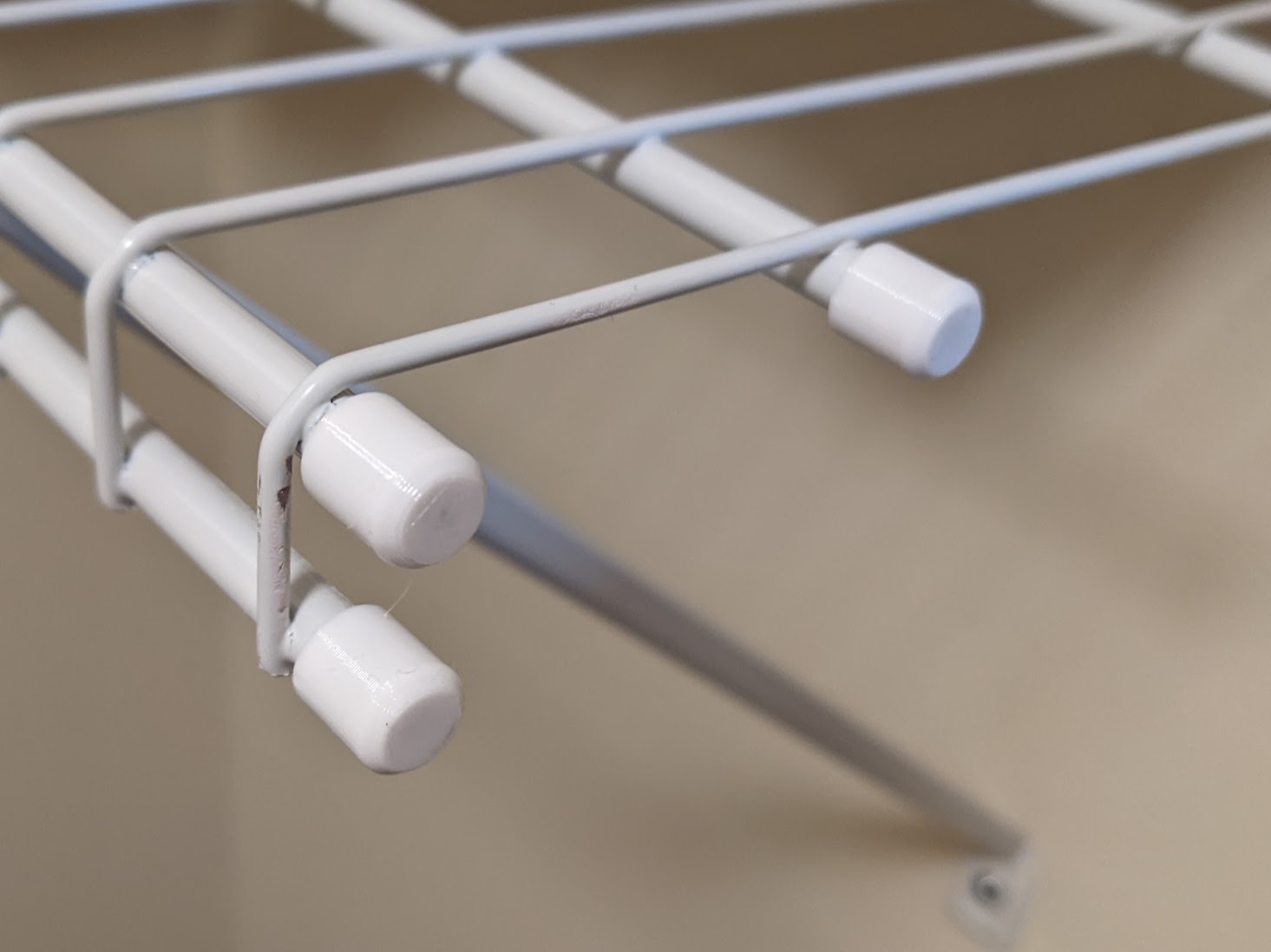 Wire Shelf Hardware by jurassic73 | Download free STL model ...