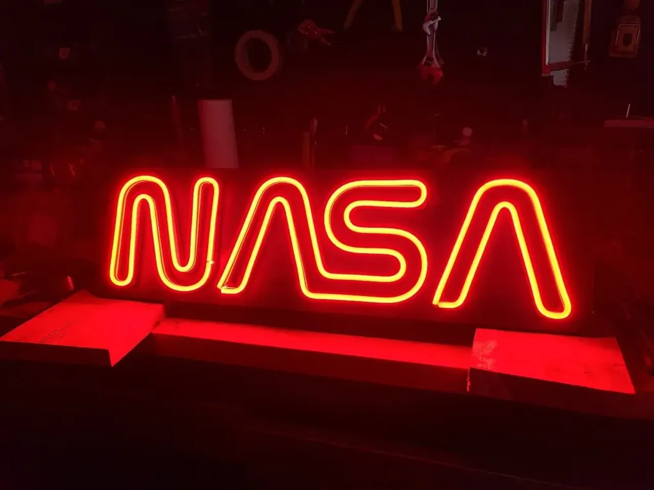 NASA Worm Neon LED Sign by Matthew Gilbert | Download free STL model ...