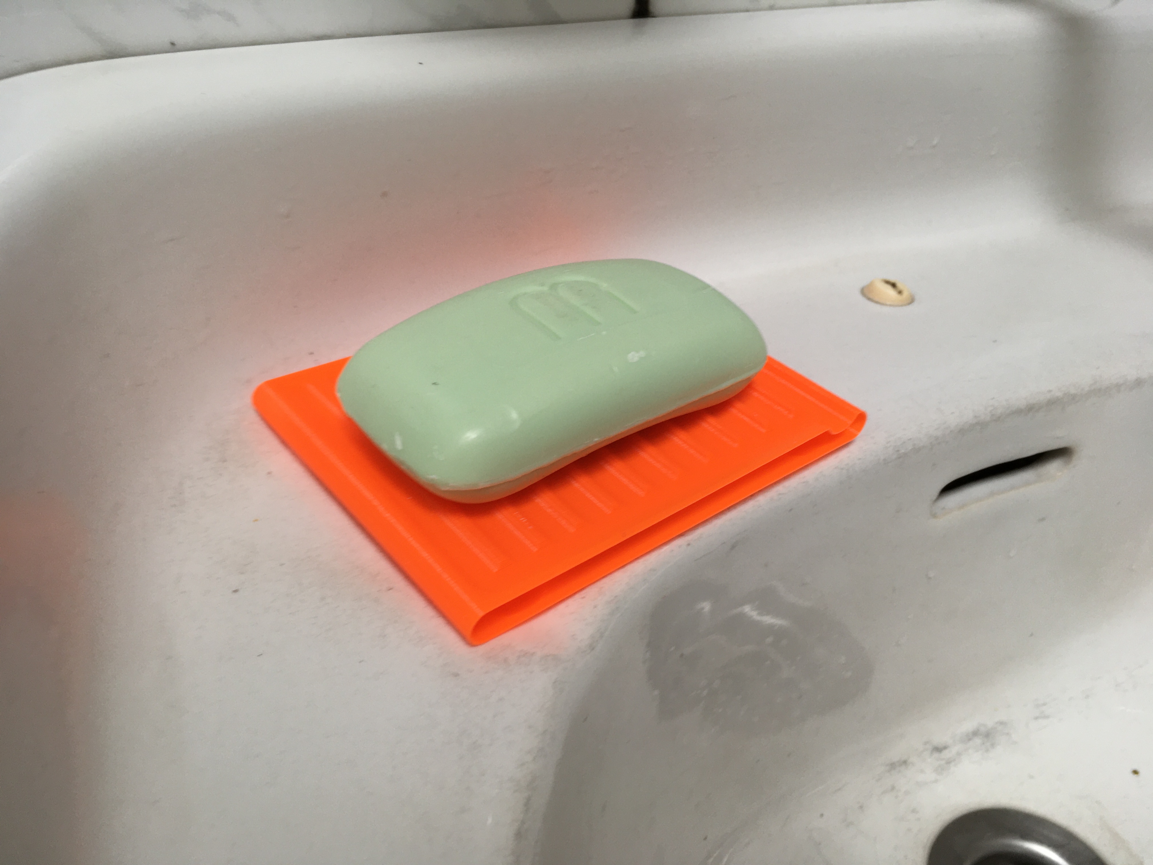 Minimalist soap stand V2 (printed in VASE mode) by SHR3D.eu | Download ...