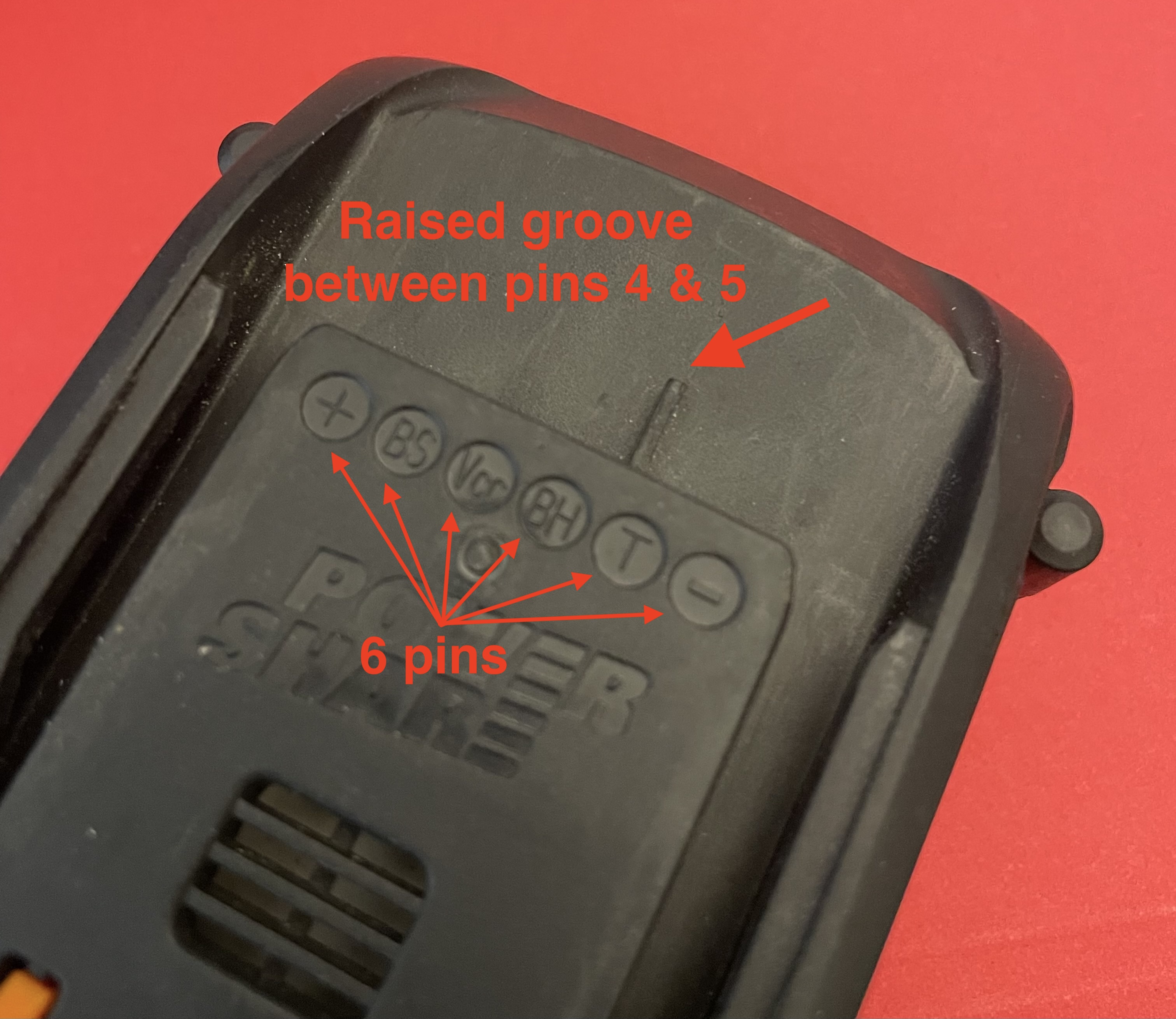 WORX PowerShare 6-pin 20v battery holder/mount by Nem | Download free ...