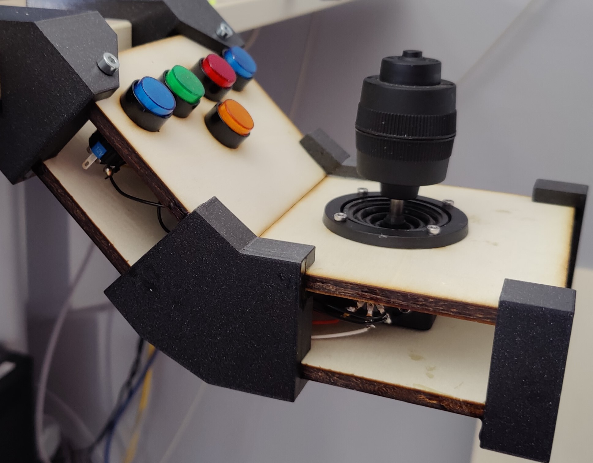 Custom desk mounted Game controller by N1cl4s | Download free STL model ...