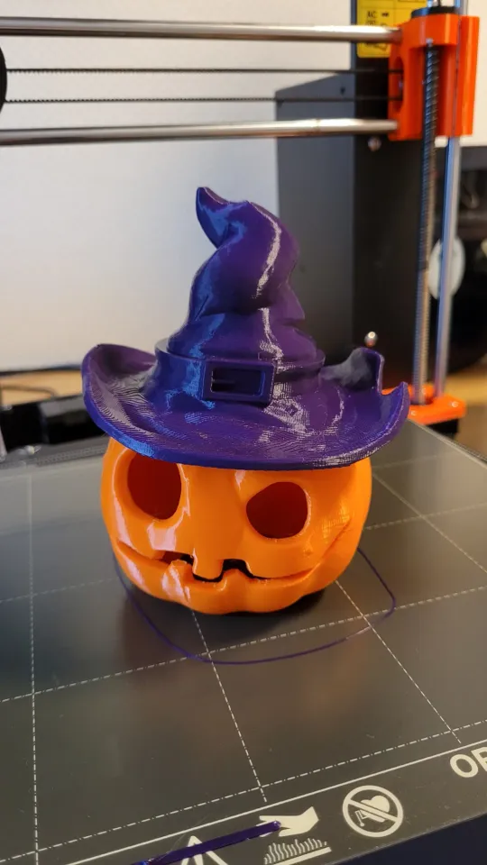 Pumpkin snap on witches hat (With new stl) by Robert-HV | Download free ...