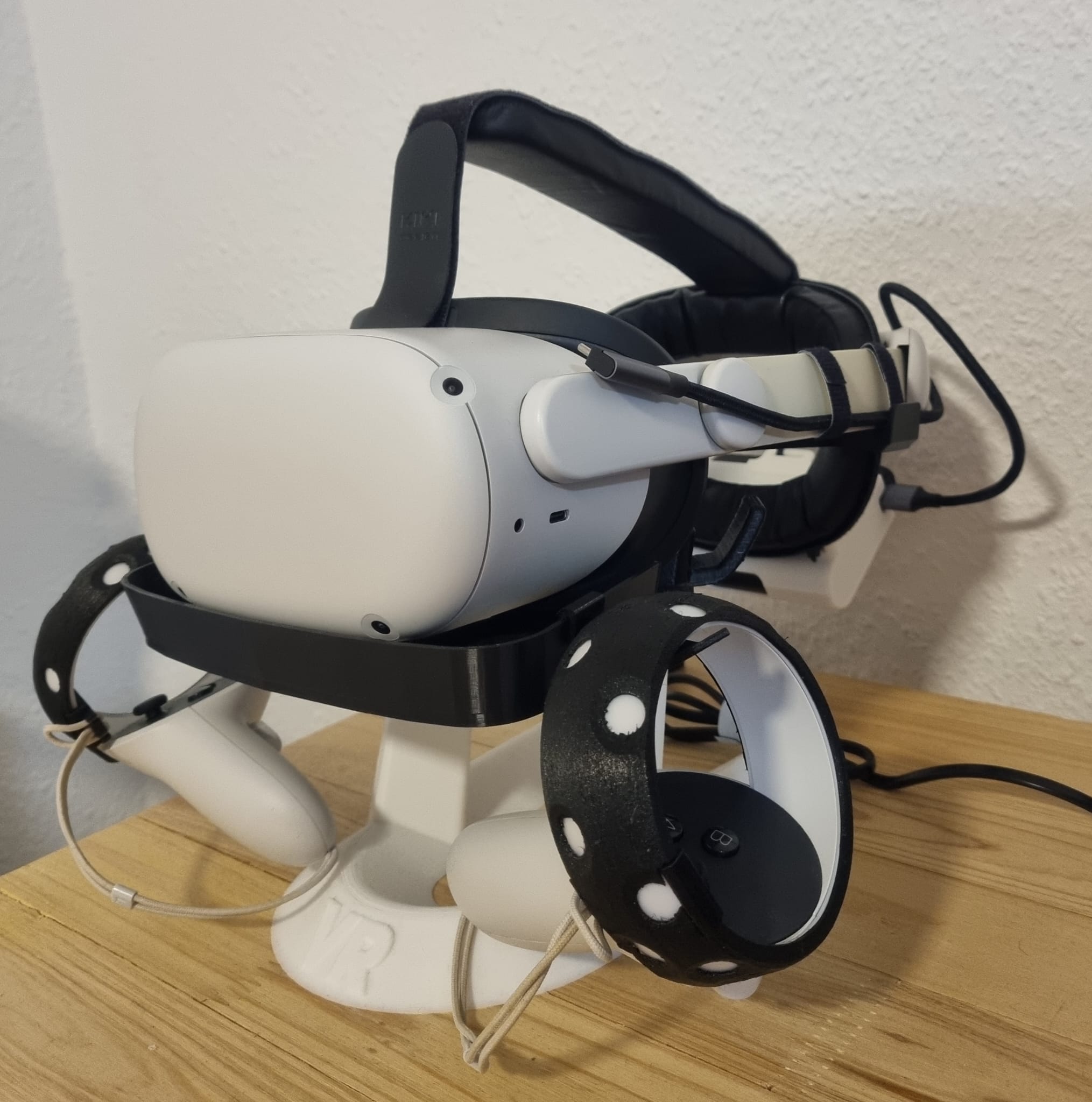 meta Quest 2/3/3s Stand Kiwi Design Strap w/Battery by Martunex ...