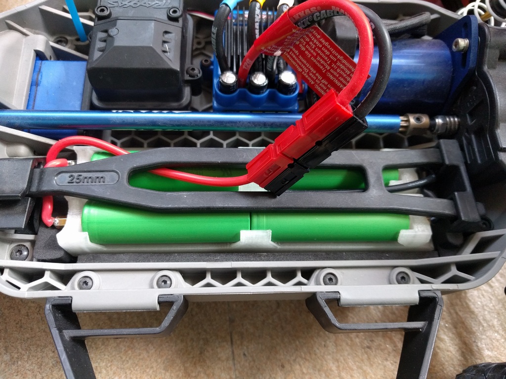 High current 18650/21700 holders with integrated spring by YXC ...