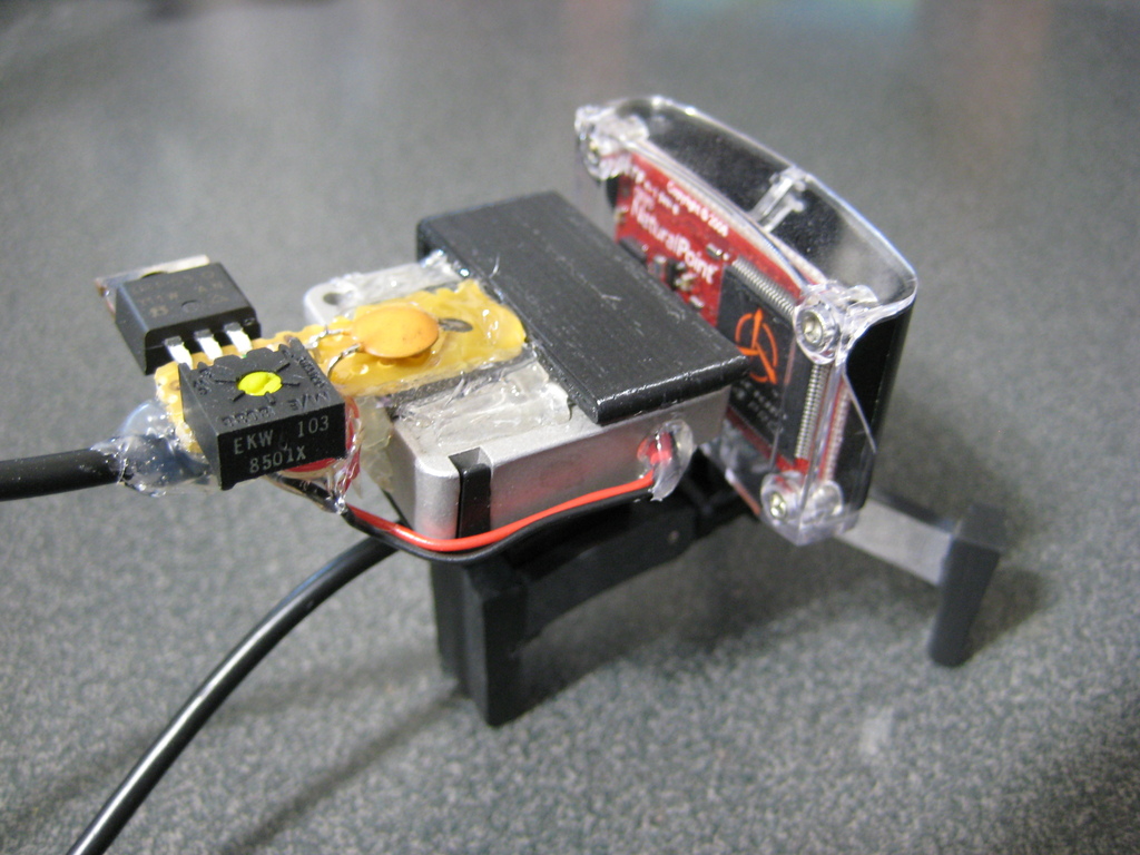 TrackIR 4 Fan Mount by LittleDangerous | Download free STL model ...