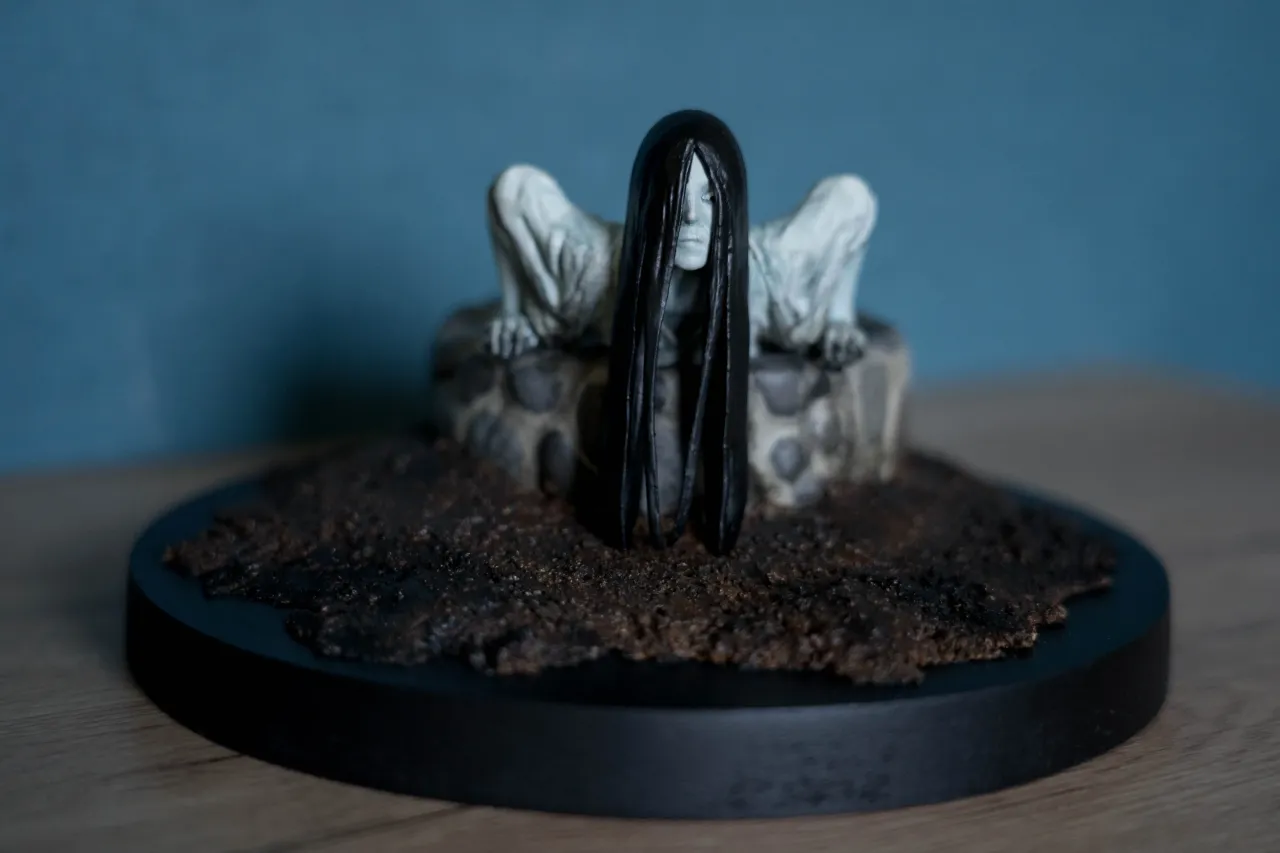 Sadako and well by welbot | Download free STL model | Printables.com