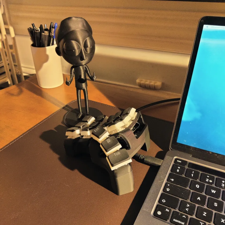 Arachne & Colophon - Tents for Skeletyl and Charybdis keyboards. by ...