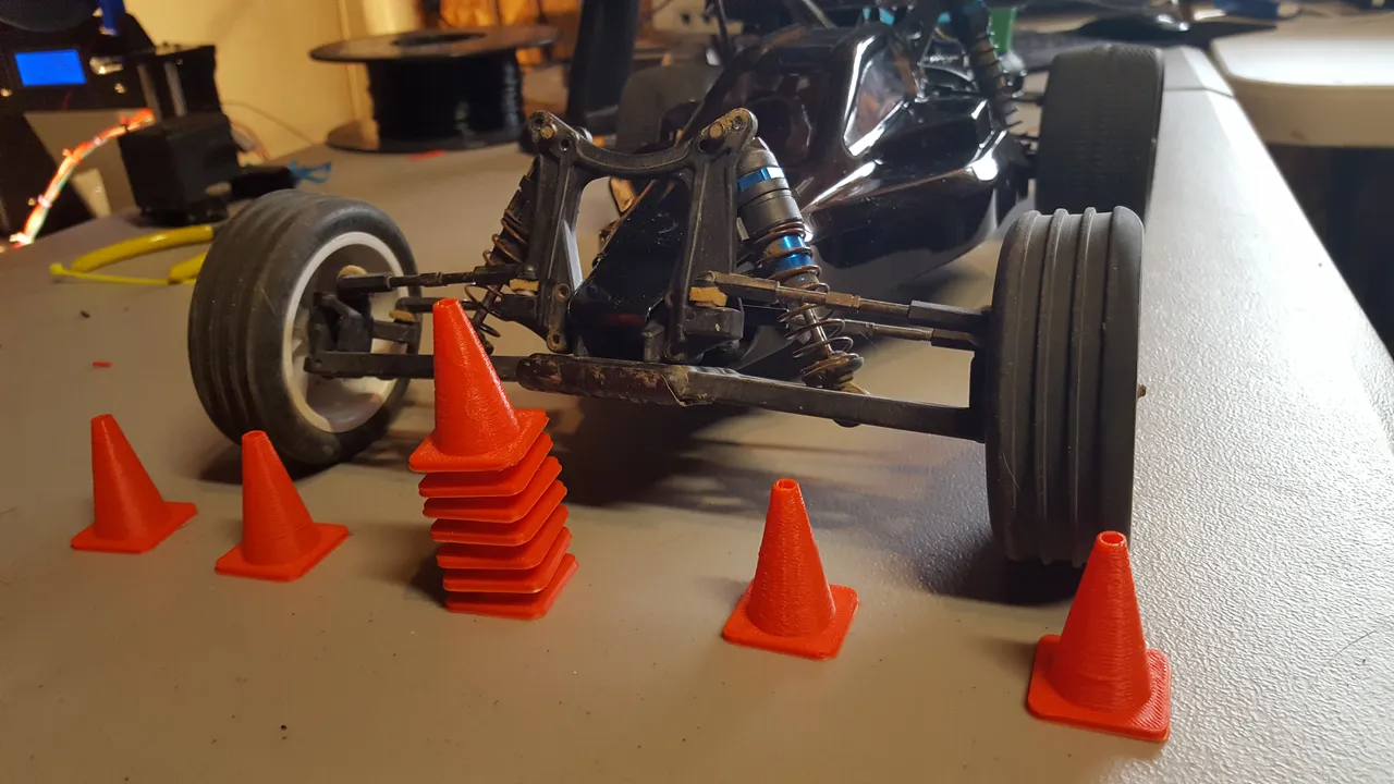 Stackable Traffic Cones for RC by Angrysquirrel | Download free STL ...