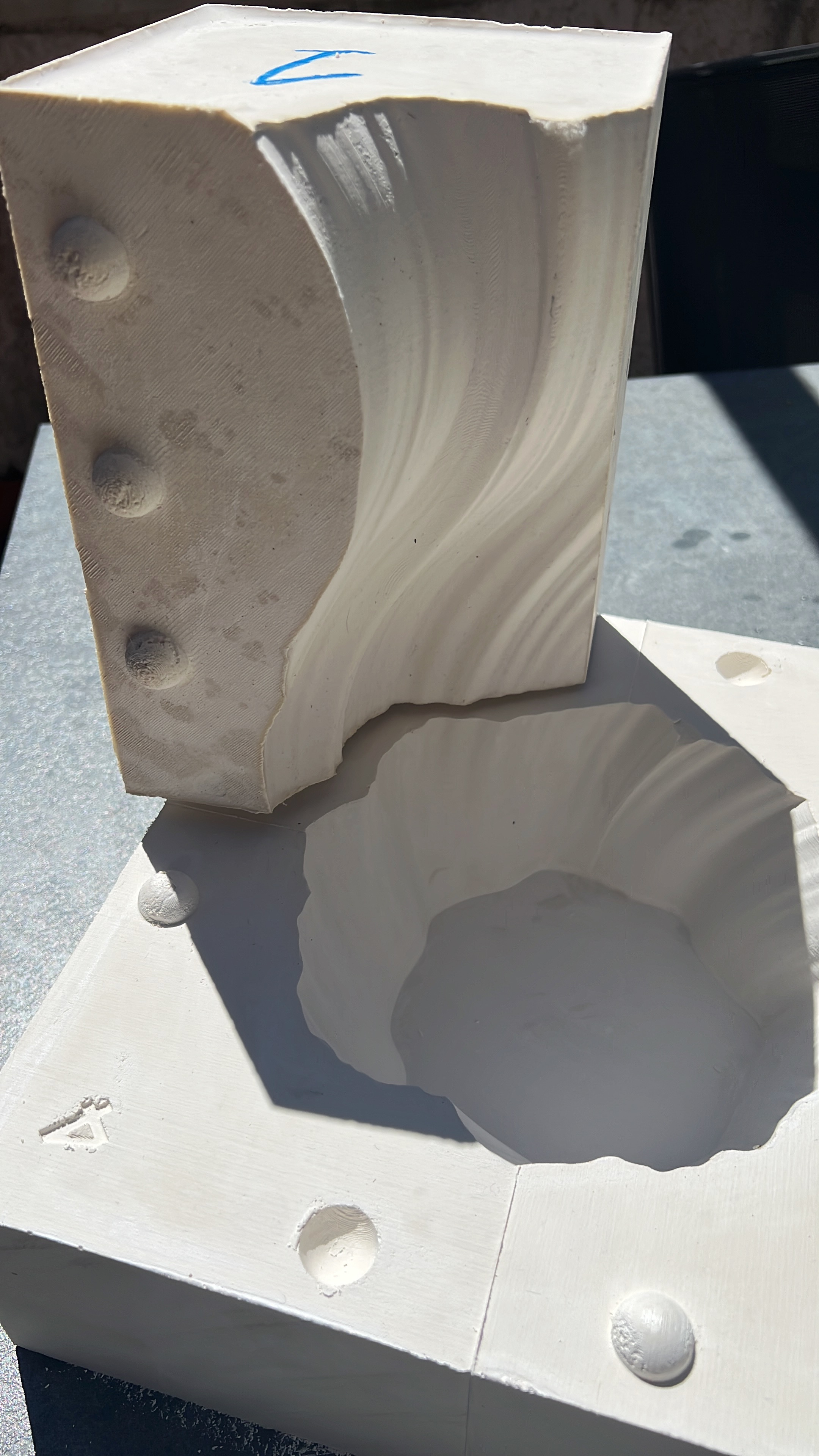 Large ceramic twisted vase by Gilles160 | Download free STL model ...