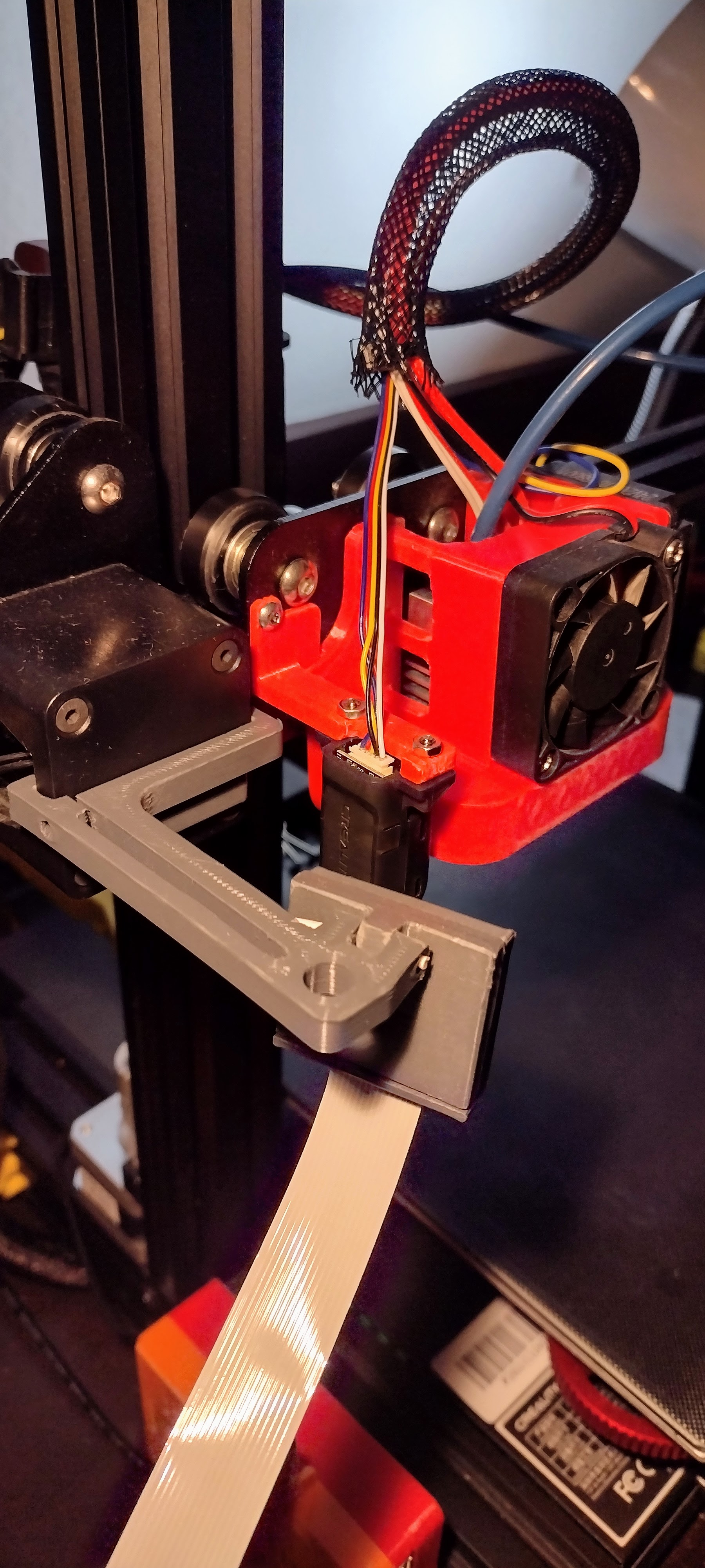 Ender 3 v2 Creality Spider CR Touch/BL Touch Long Mount by jsaindon ...